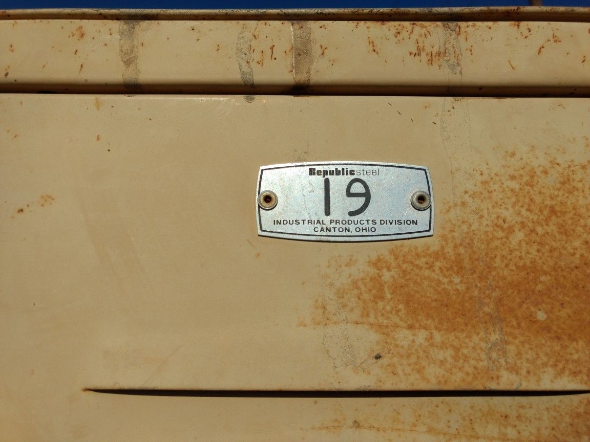 Metal Foot Lockers "Made in USA" for School , Wardrobe , or Business ...