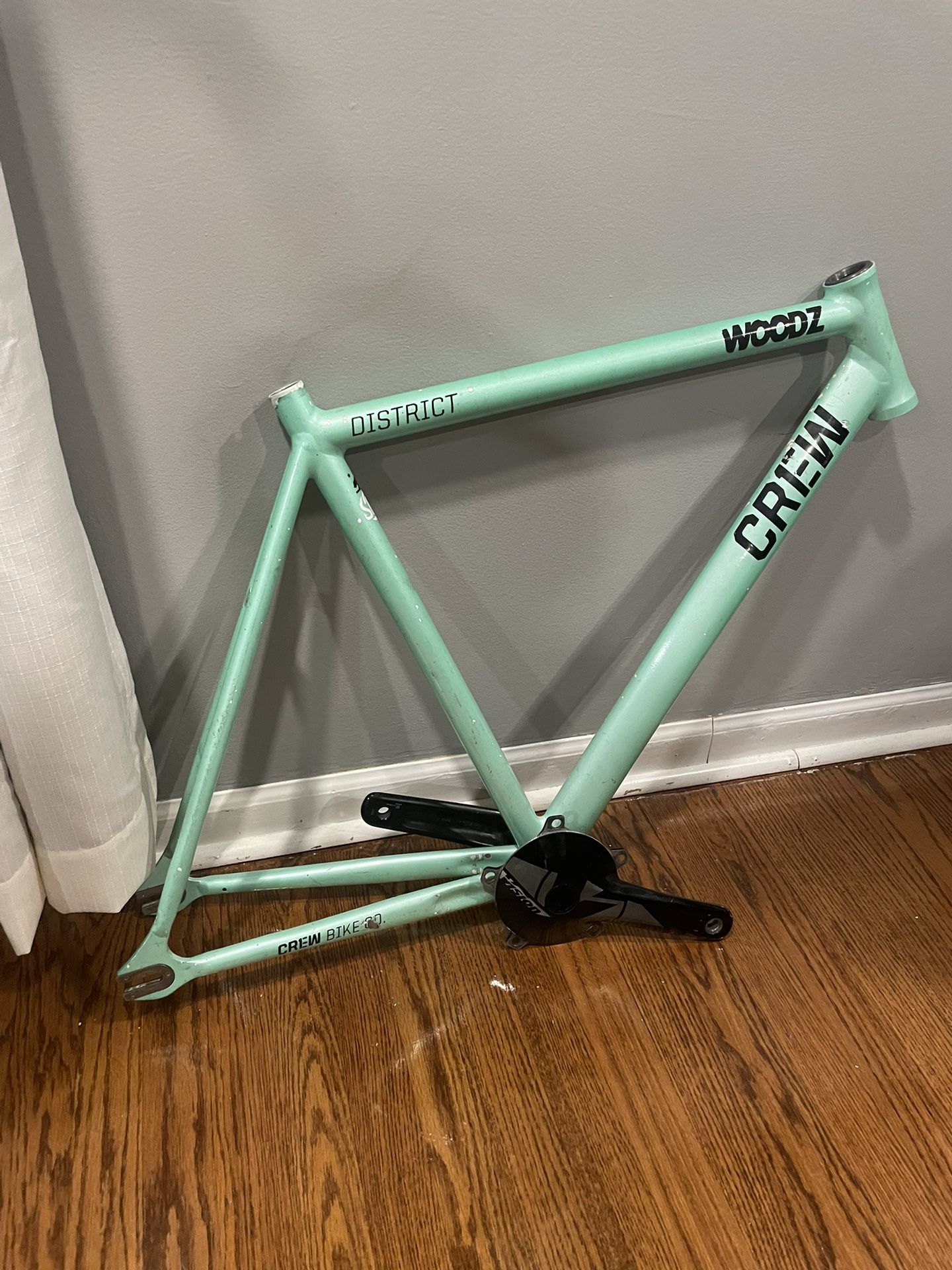 Fixie Crew Frame With Vision for Sale in Lyons, IL - OfferUp