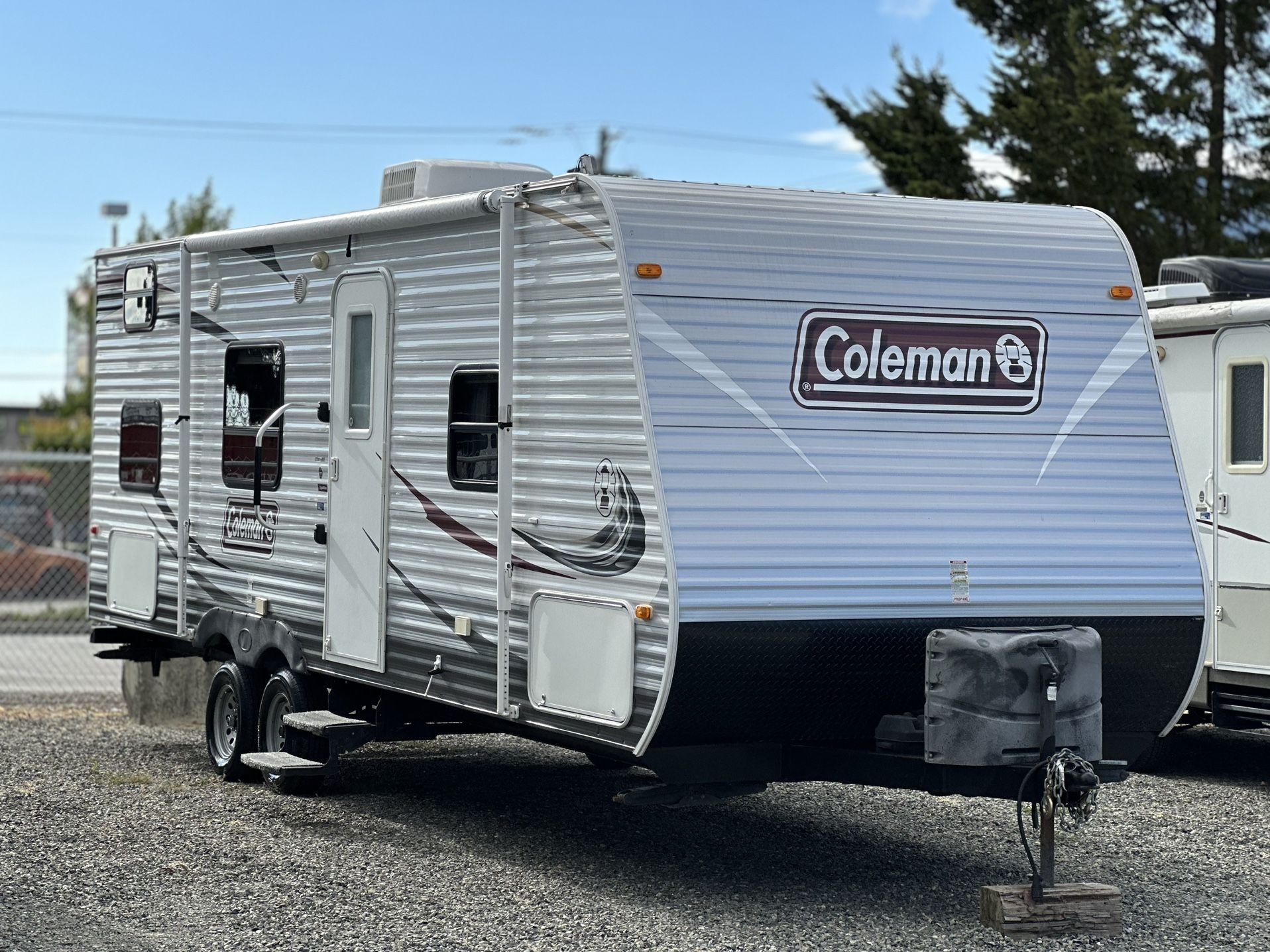 2014 Dutchman Coleman Expedition for Sale in Tacoma, WA - OfferUp