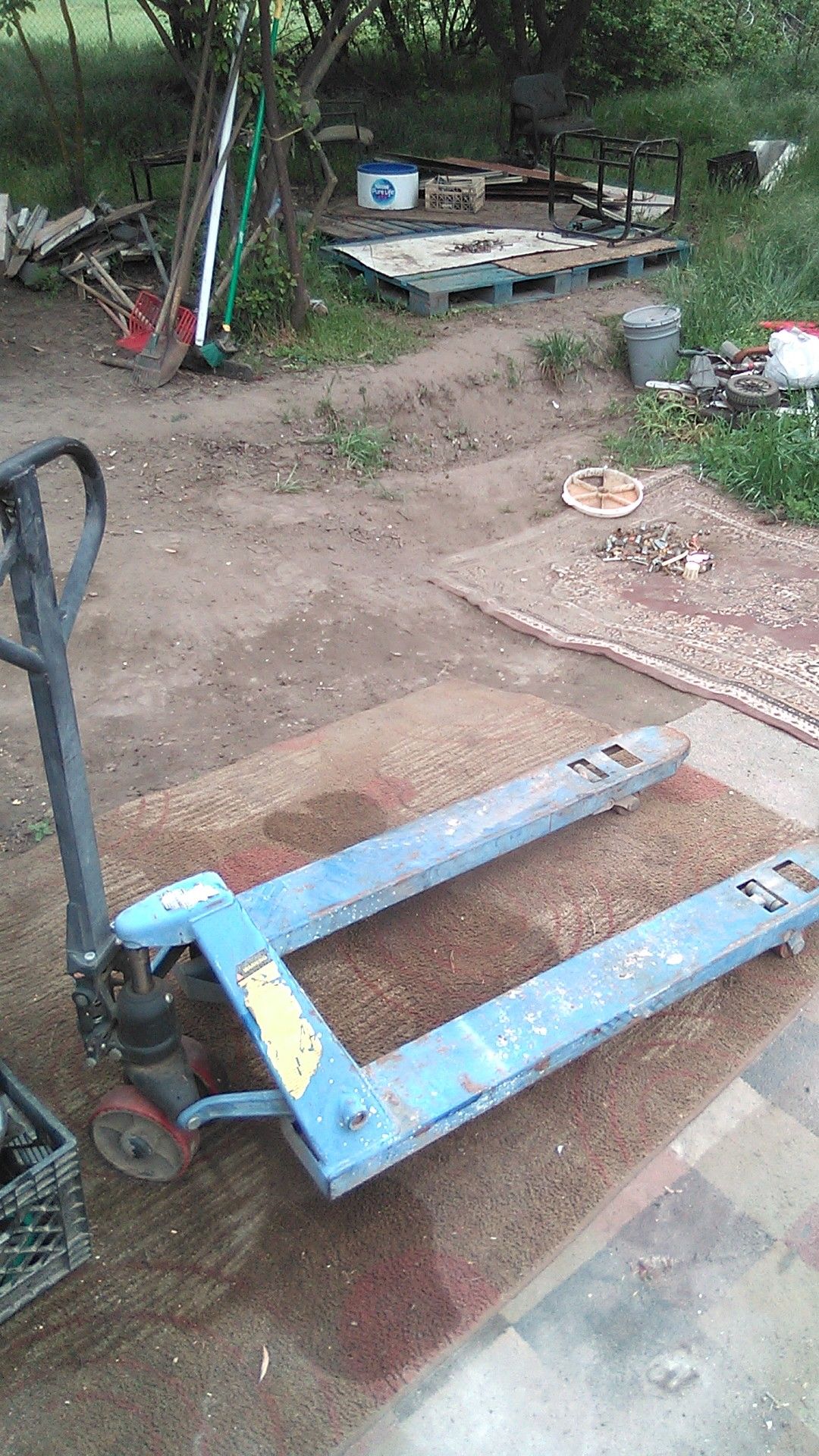 Hydraulic pallet jack, 4400lbs max. Grainger international mfg. for ...