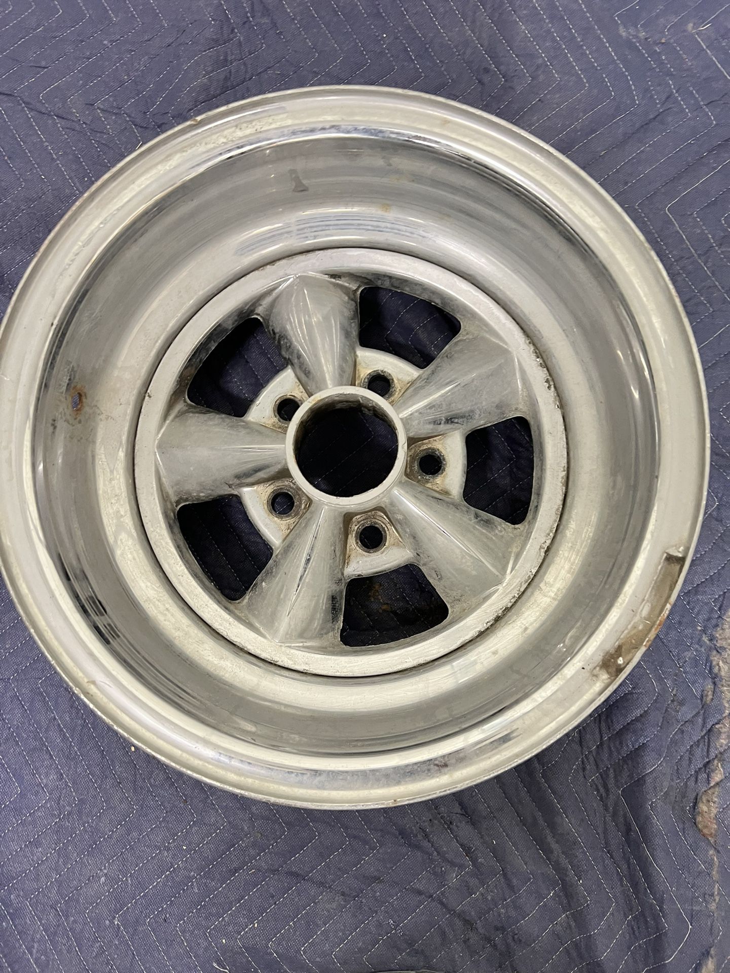 Rocket Wheel 15x7 5 On 4-3/4 for Sale in Las Vegas, NV - OfferUp