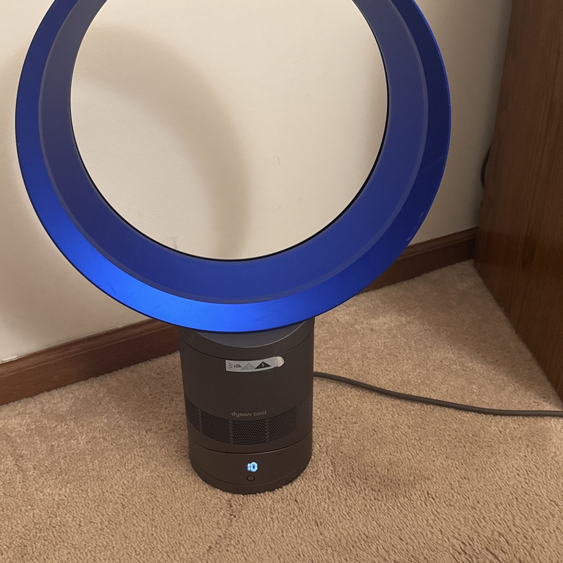 Dyson AM01 Air Multiplier Fan for Sale in Schaumburg, IL - OfferUp