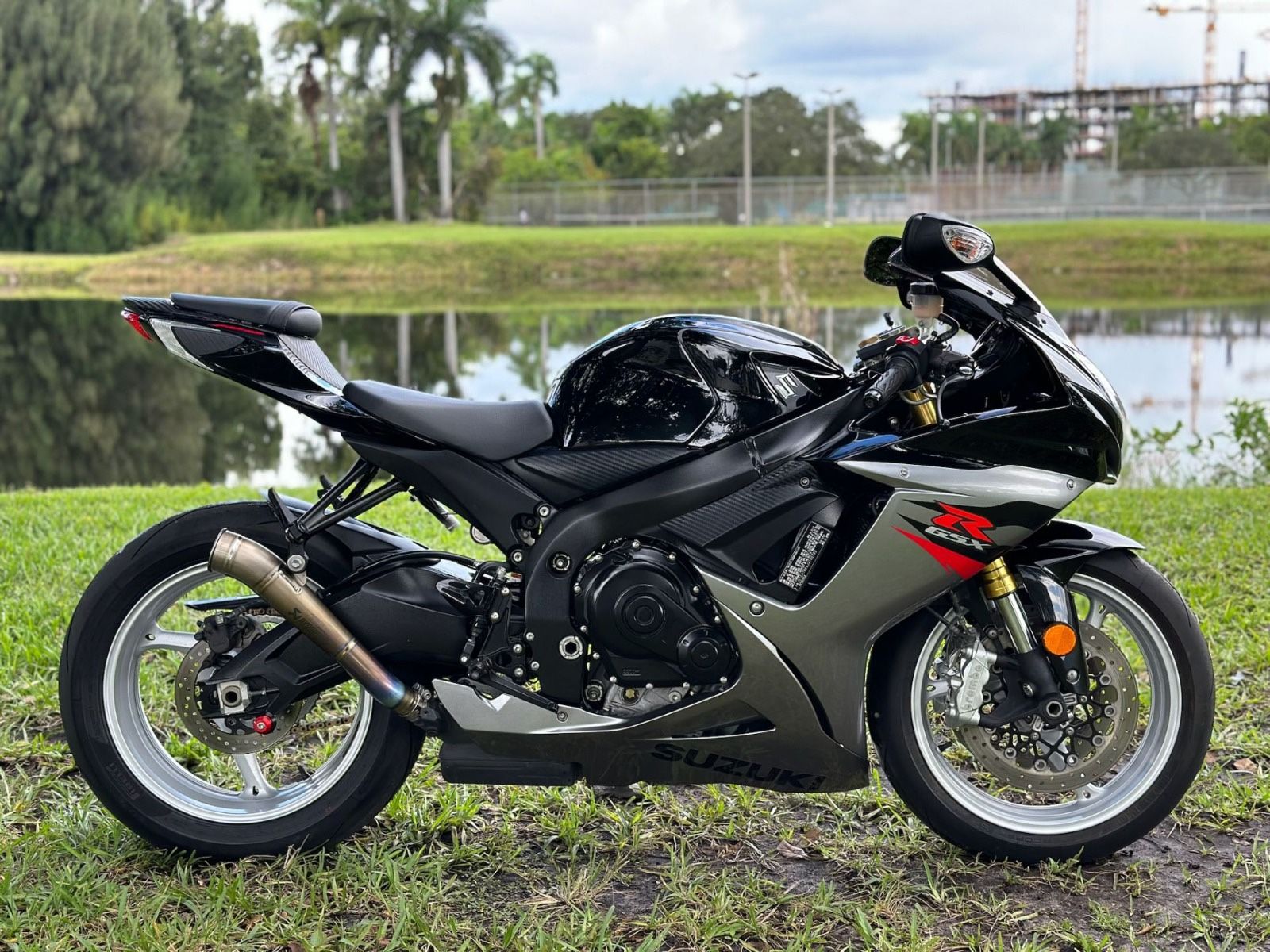 2018 SUZUKI GSX-R750 for Sale in Aventura, FL - OfferUp