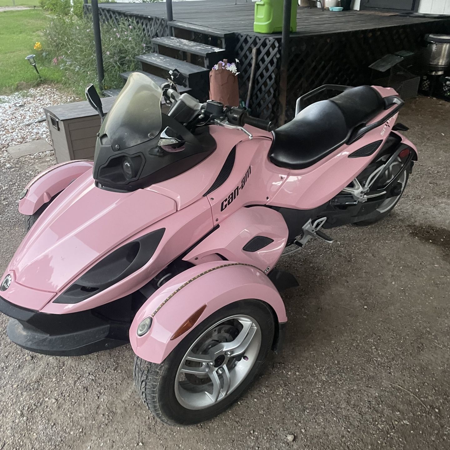 Pink Spyder Bike