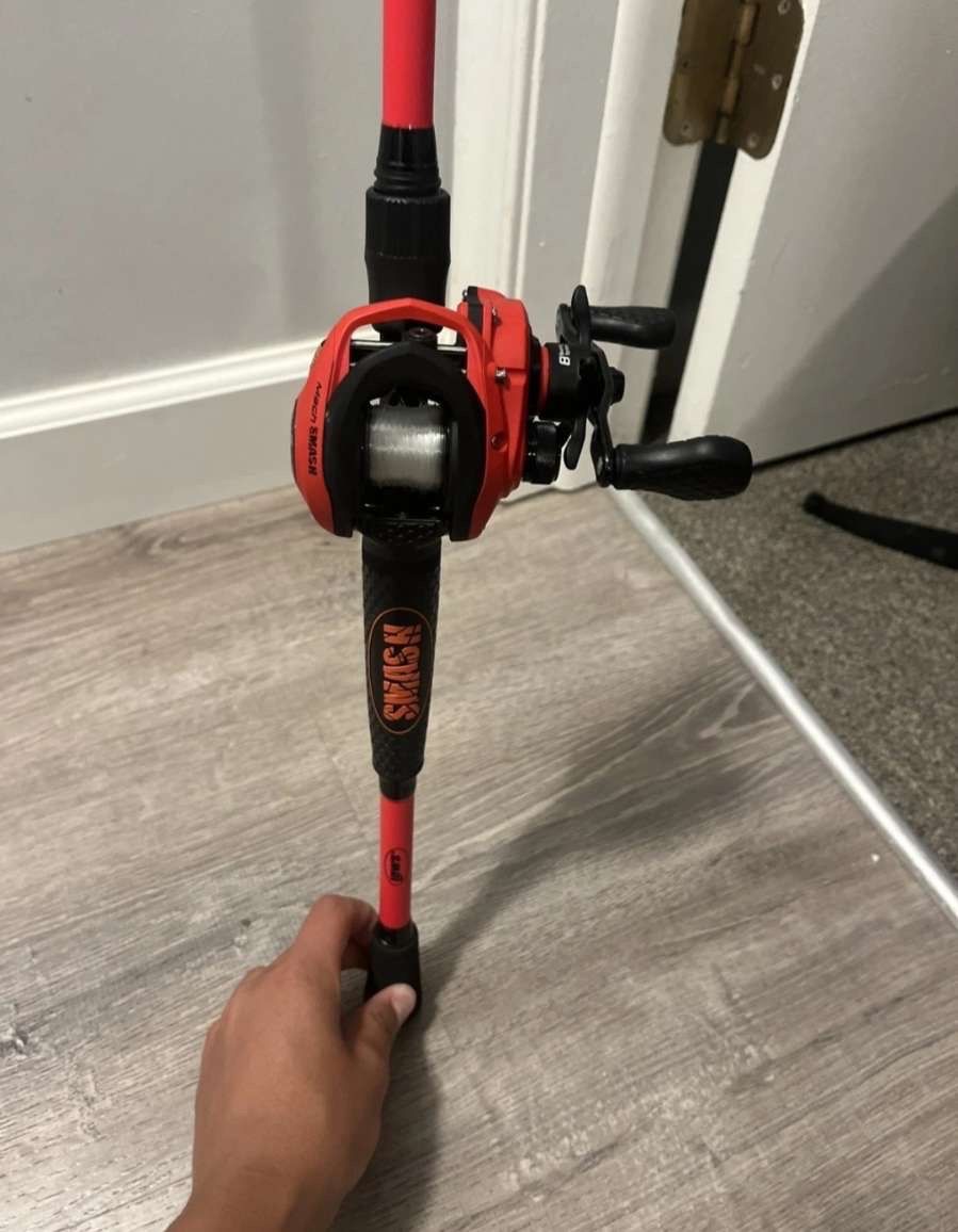 Lews mach smash baitcaster rod for Sale in Plainfield, IL - OfferUp