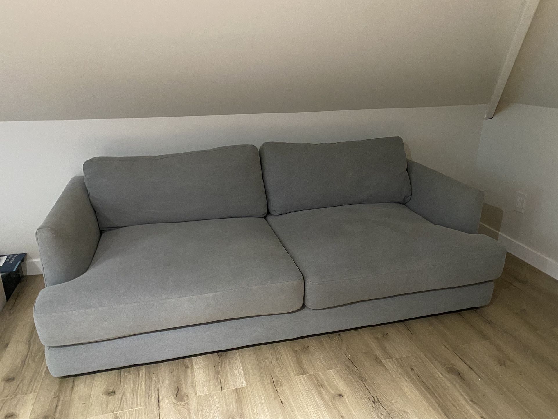 West Elm Haven 84" Sofa for Sale in Los Angeles, CA - OfferUp