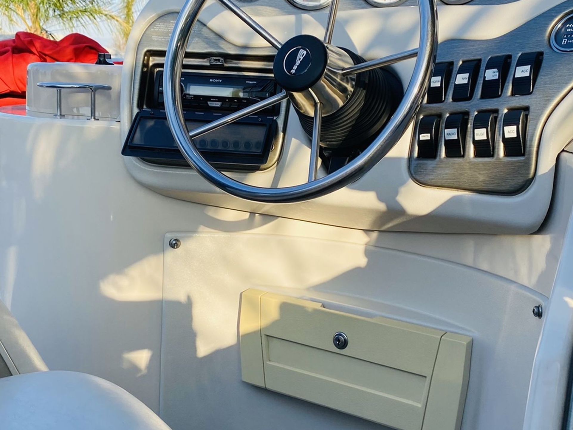 2006 crest pontoon boat v8 5.7 Chevy 22 ft for Sale in Riverside, CA ...