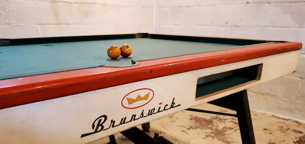 Very Rare Vintage 1951 Brunswick Pool Table W/folding Legs. for Sale in ...