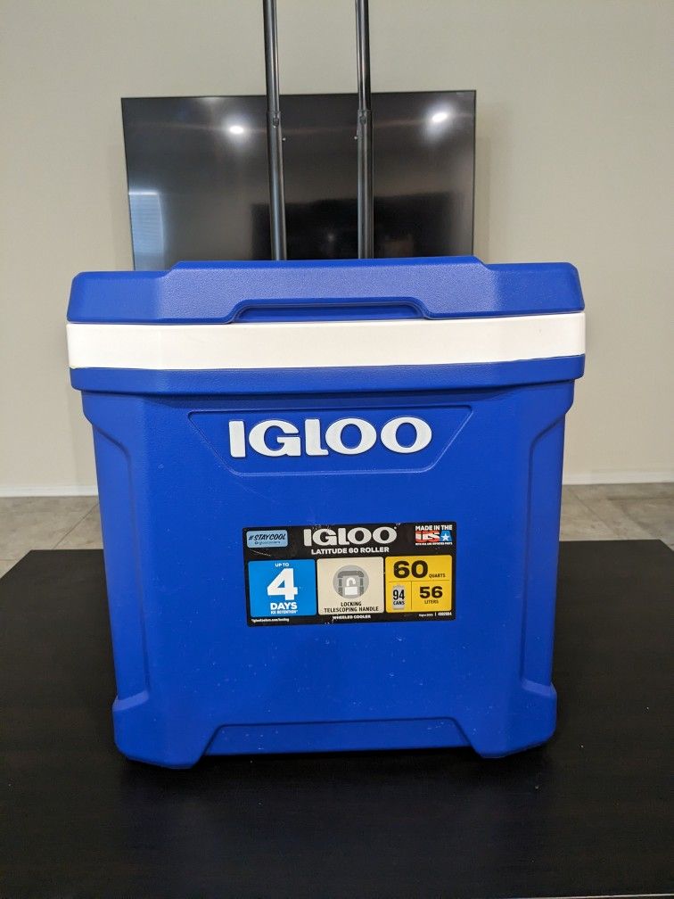 Blue Igloo 60 Quart Cooler with Telescopic Handle for Sale asking $25 ...