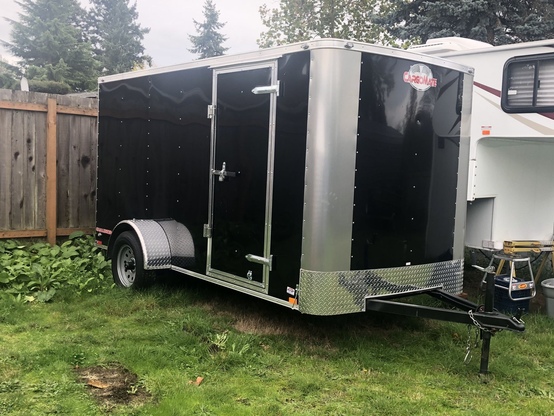 2019 6x12 cargo mate enclosed trailer for Sale in Seattle, WA - OfferUp