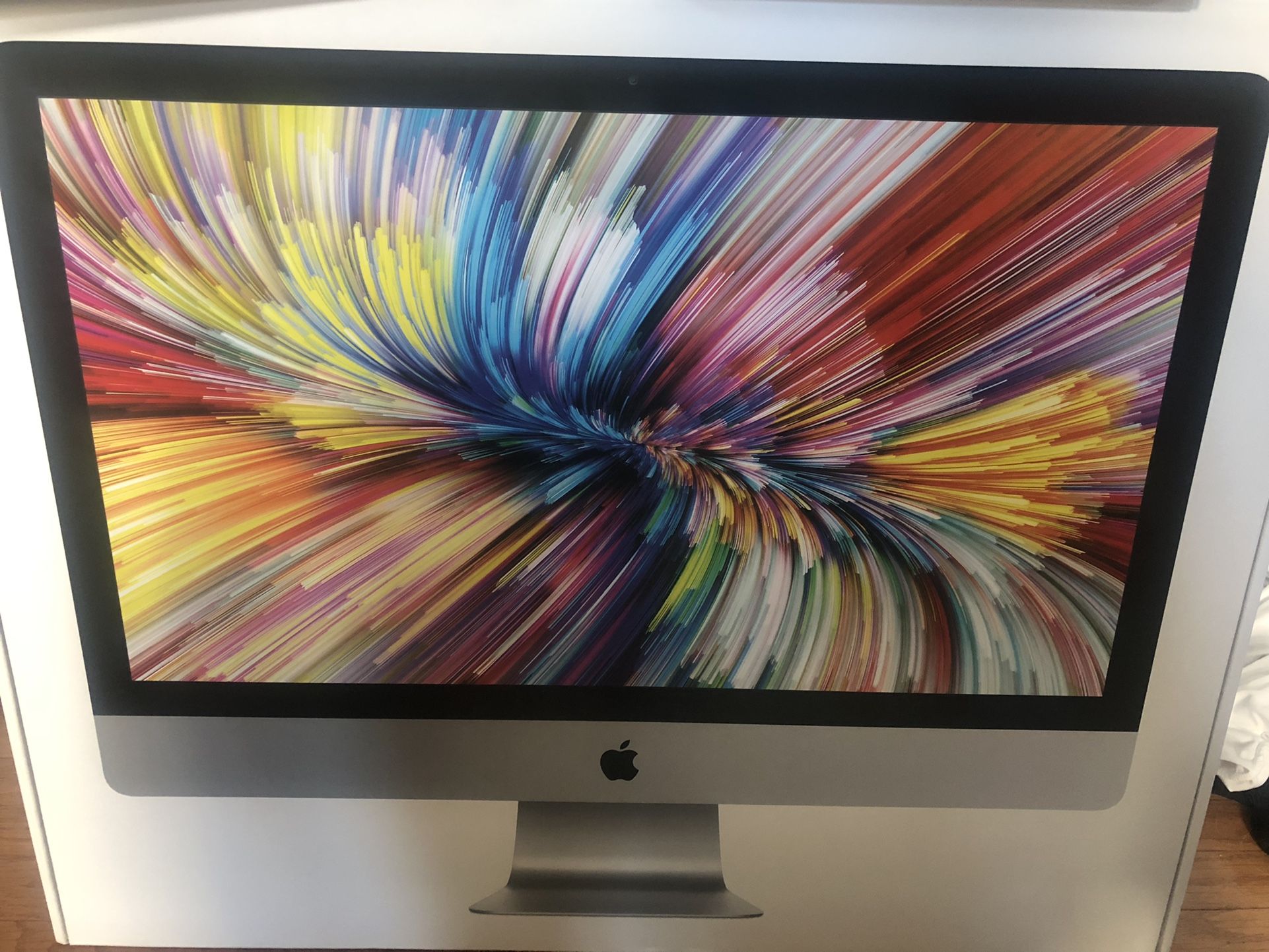 27” iMac w/ Retina 5K Display for Sale in Rancho Cucamonga, CA - OfferUp