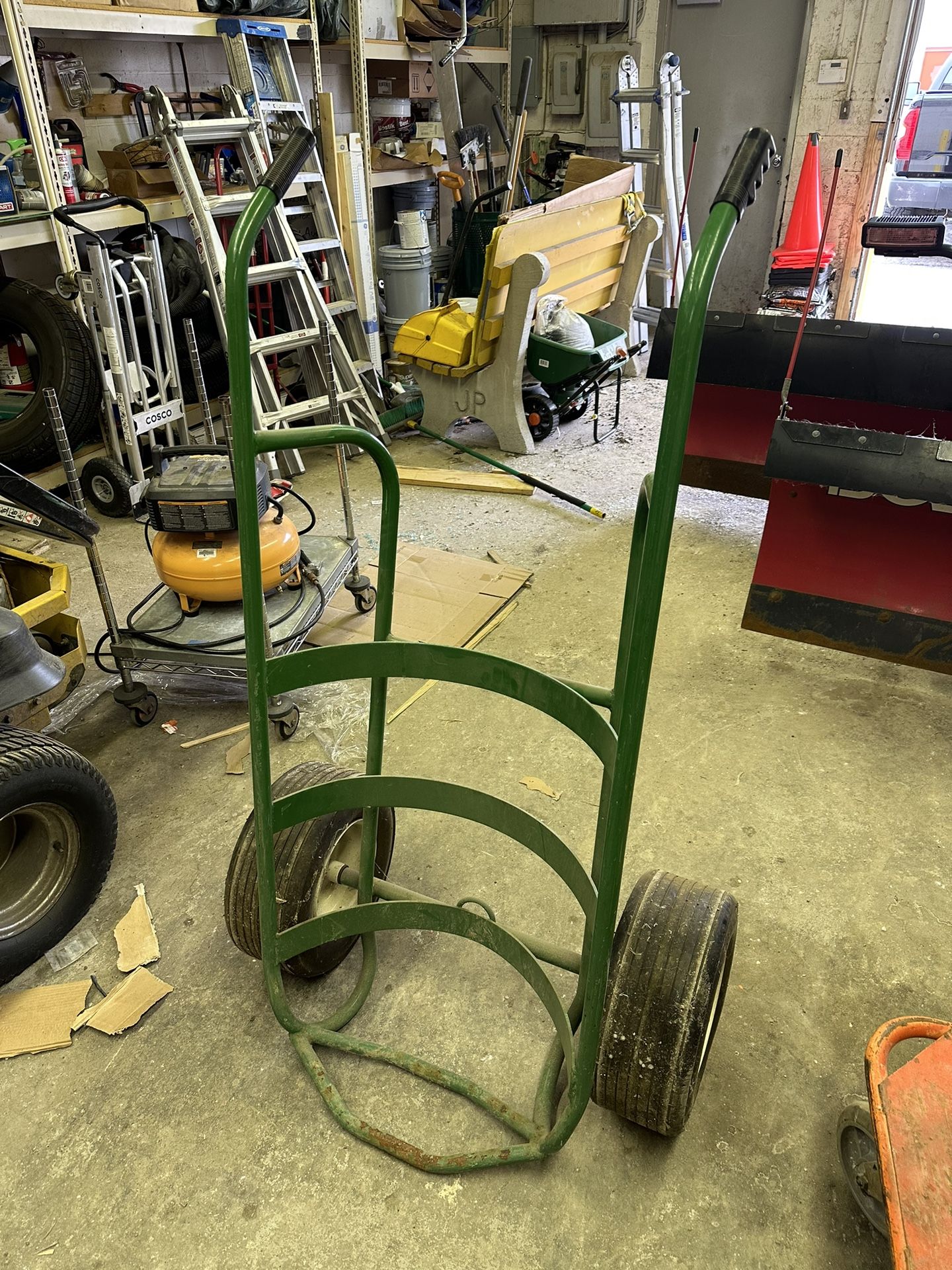 Heavy Duty Tree Dolly for Sale in Indianapolis, IN - OfferUp