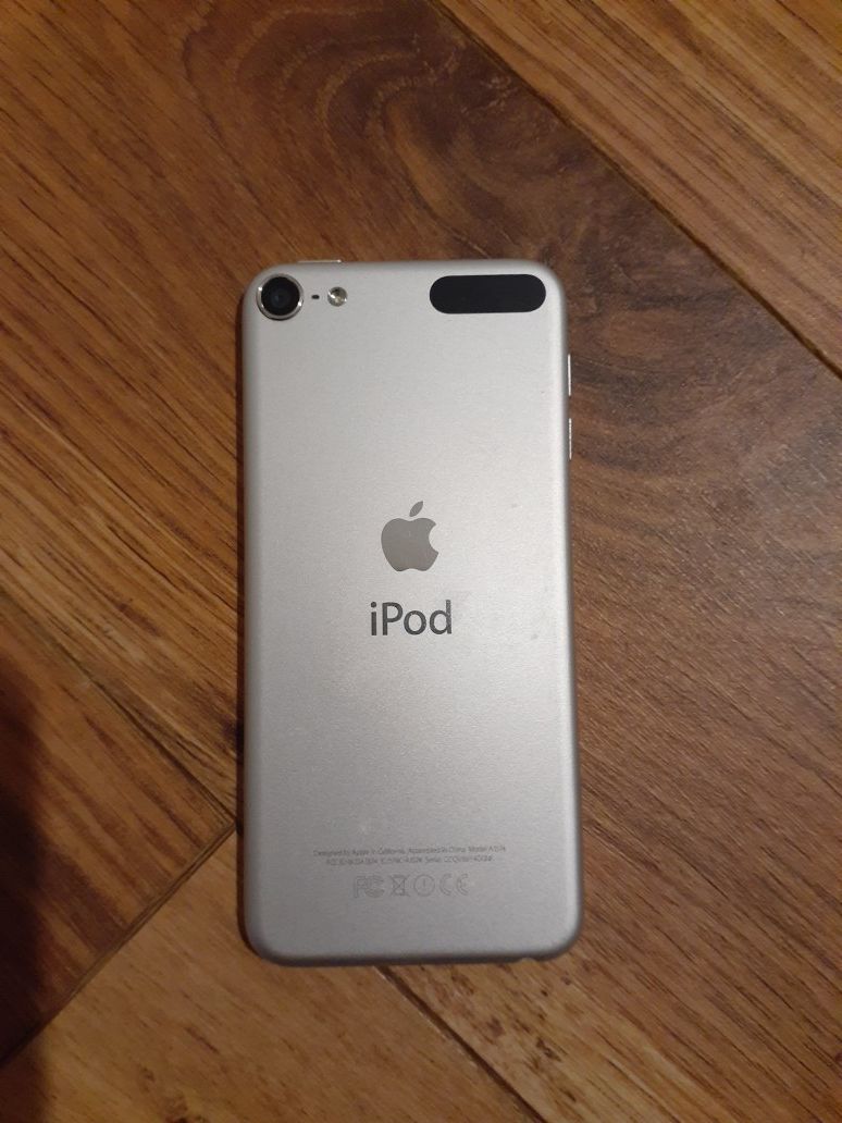 Apple iPod touch 6th generation for Sale in Takoma Park, MD - OfferUp