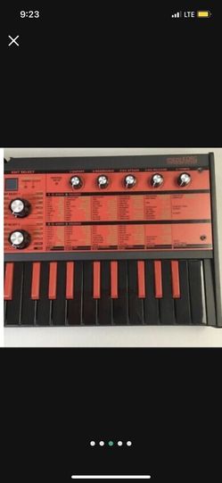 Korg Microkorg Red