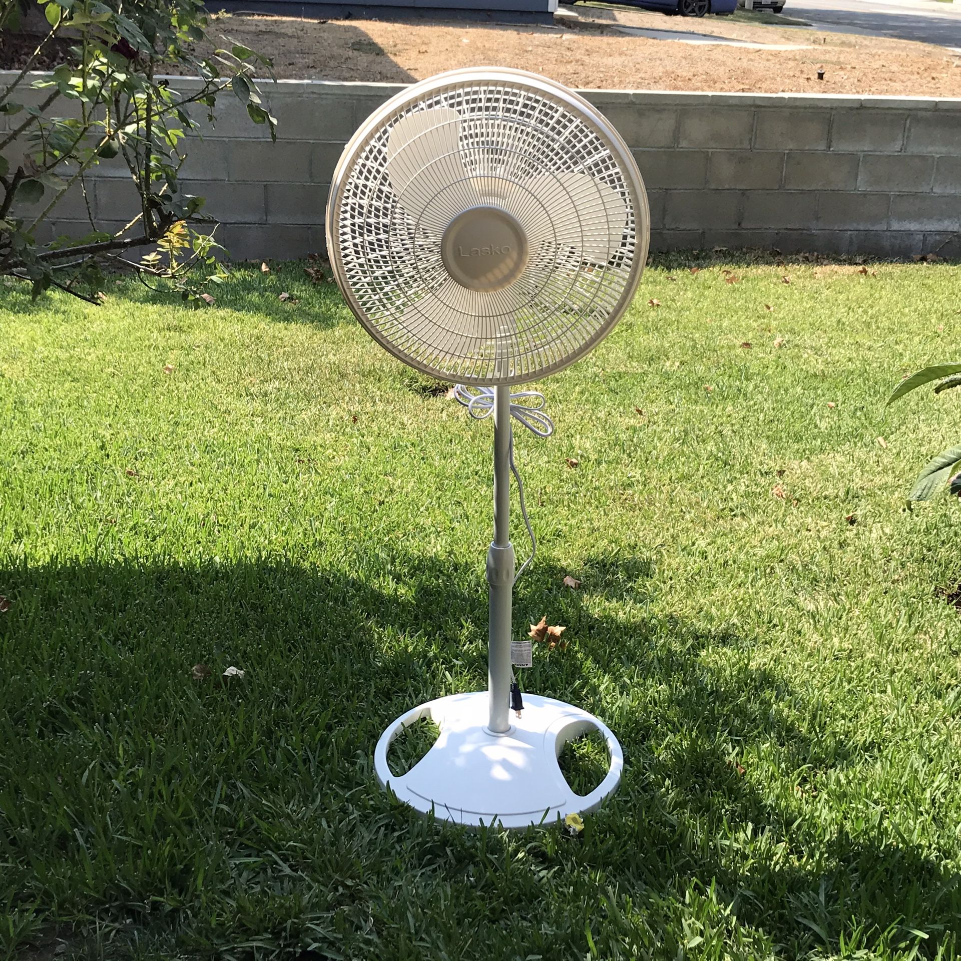 Lasko fan for Sale in San Bernardino, CA - OfferUp