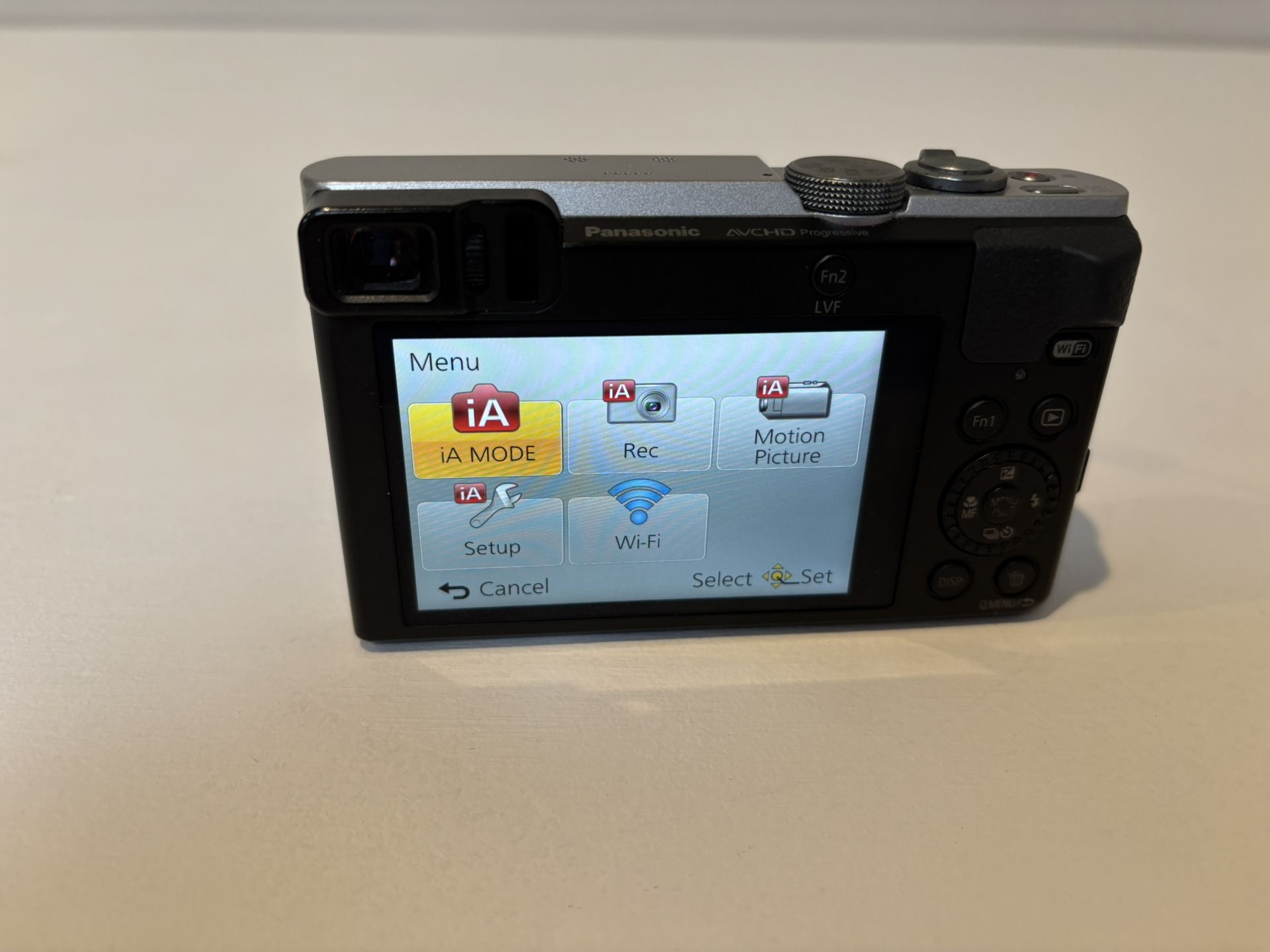 Panasonic LUMIX DMC-ZS50 for Sale in Los Angeles, CA - OfferUp