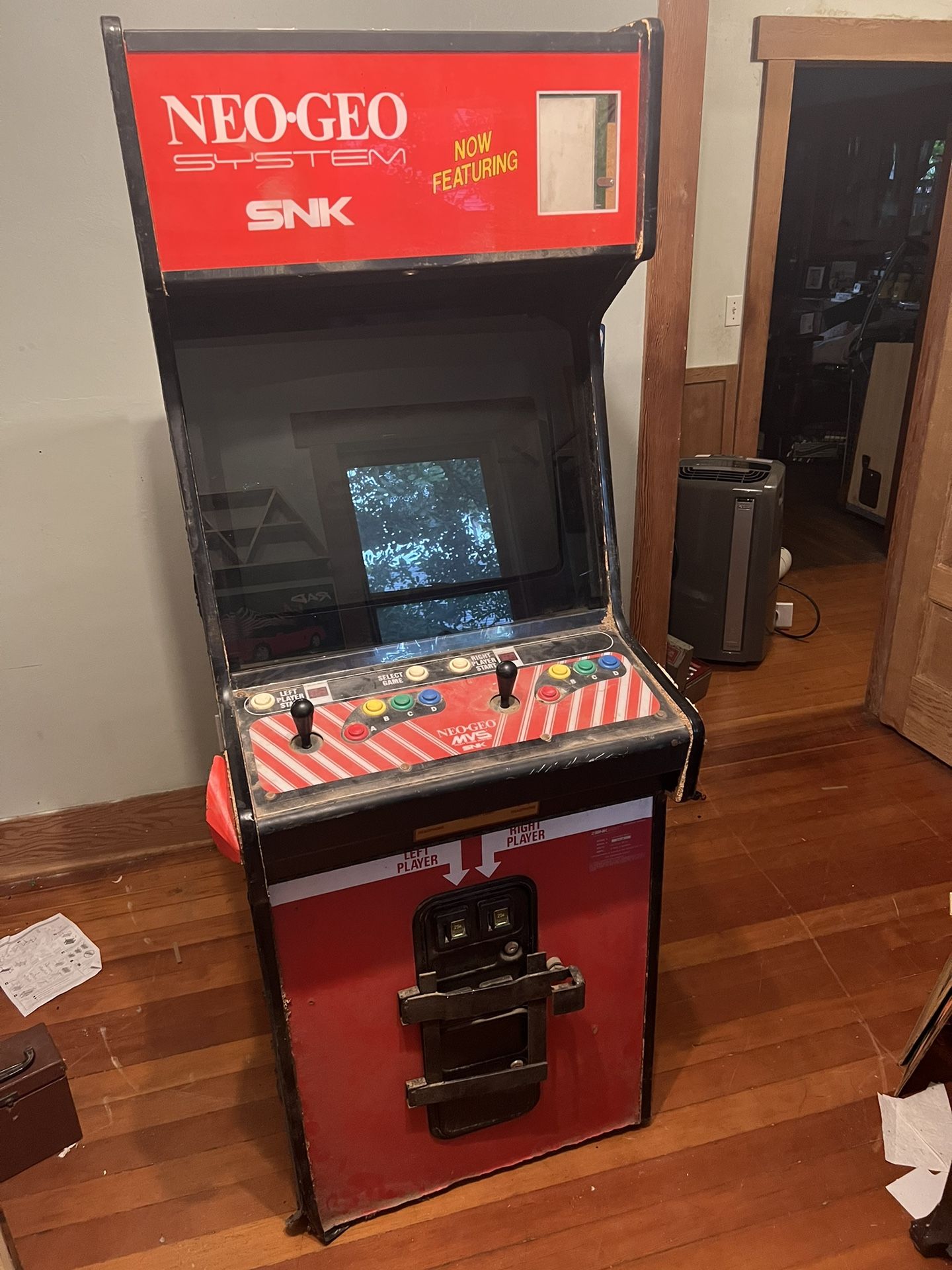 Neo Geo MVS Arcade Cabinet With Five Games for Sale in Pasadena, CA ...