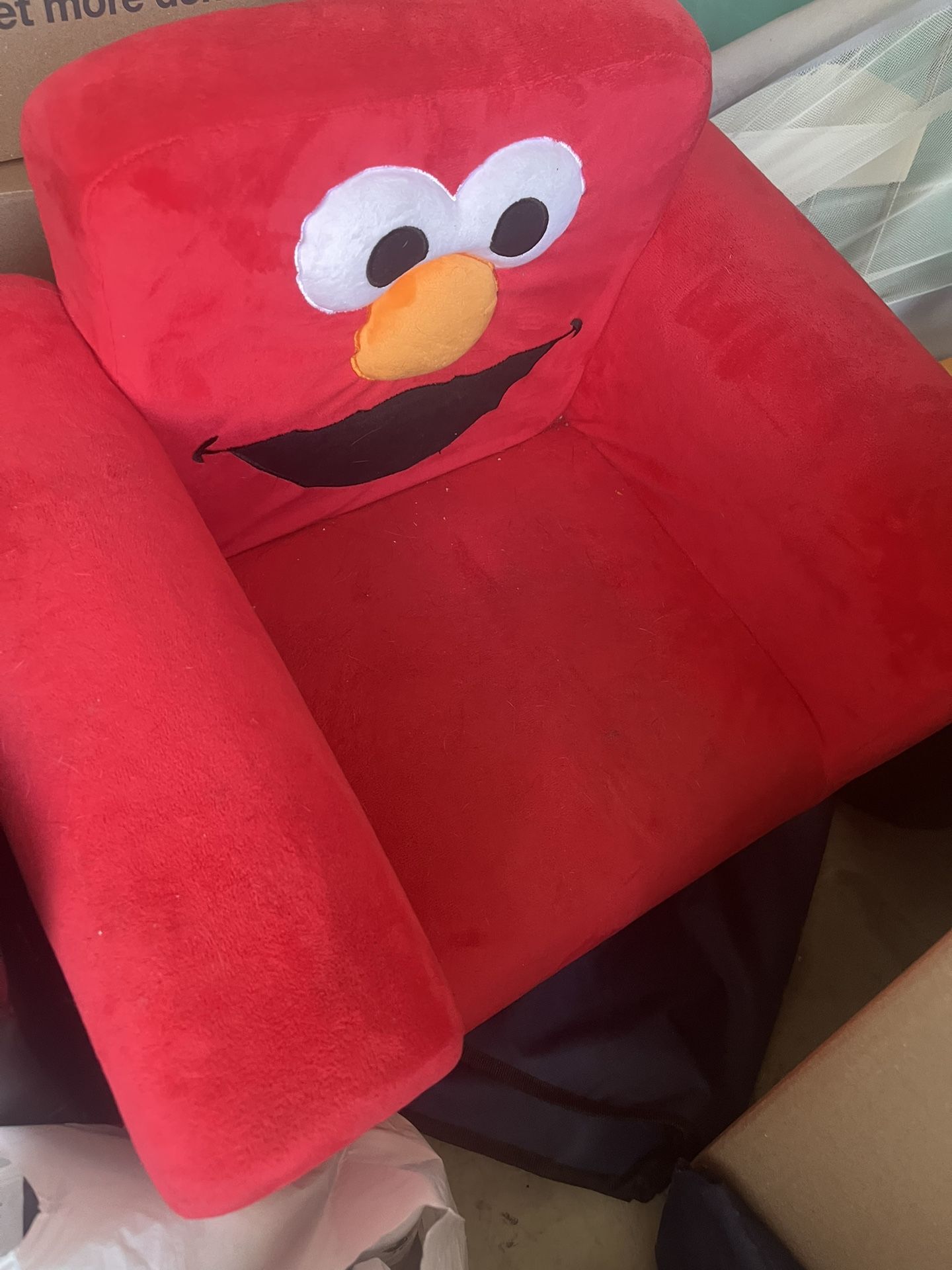 Elmo Chair for Sale in Jurupa Valley, CA - OfferUp