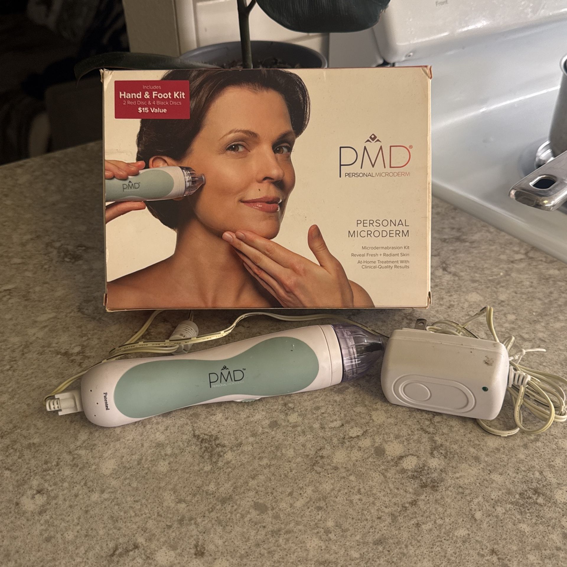 PMD Microderm Device For beautiful skin for Sale in San Diego, CA - OfferUp