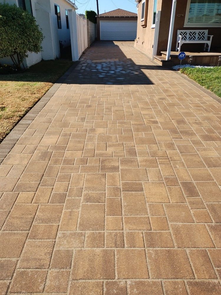 Pavers New 3 Inch Thick for Sale in Norwalk, CA - OfferUp