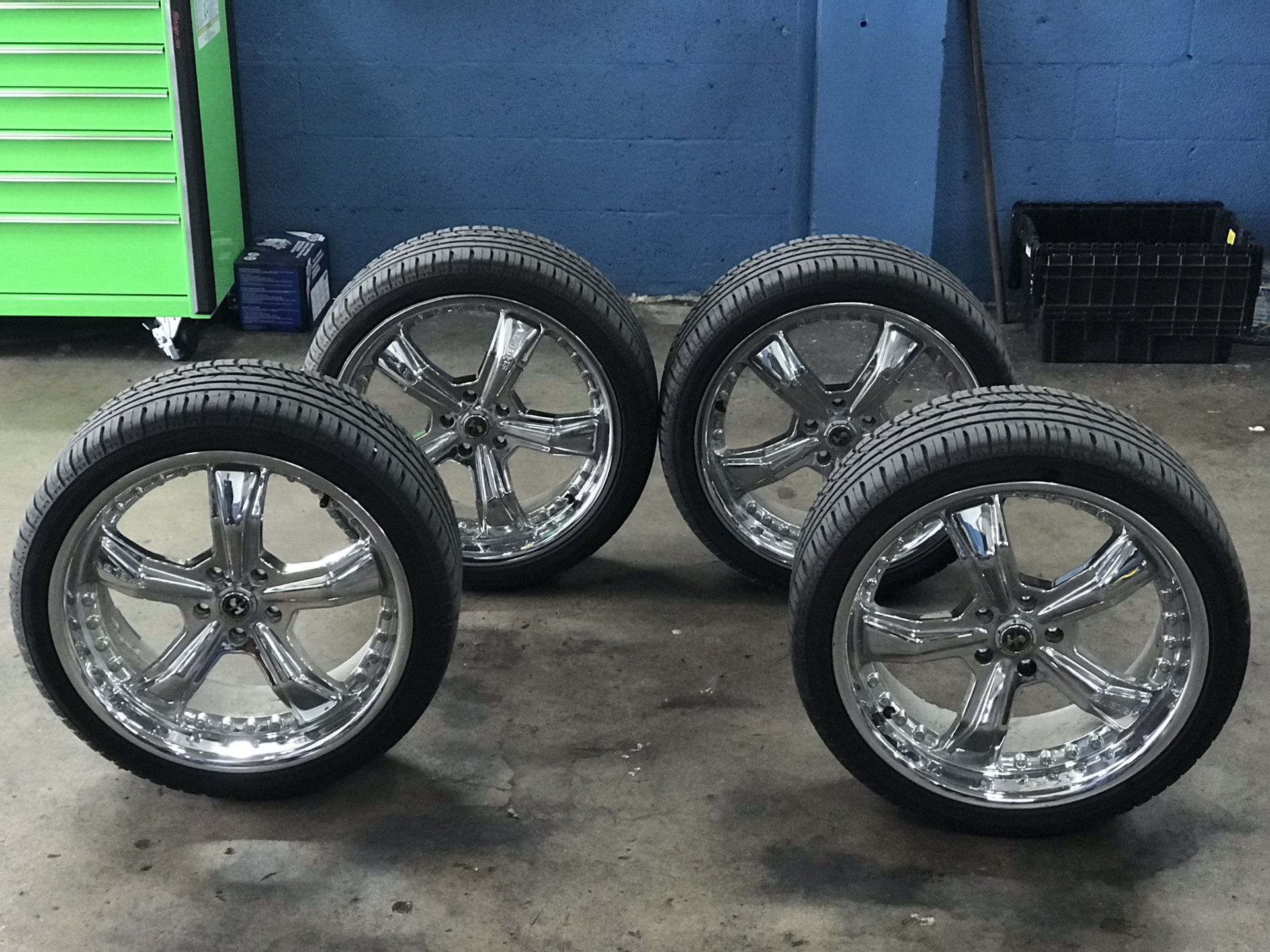 Set of 4 Brand New 255/35/20 Tires with Shelby Chrome Razor Rims for ...