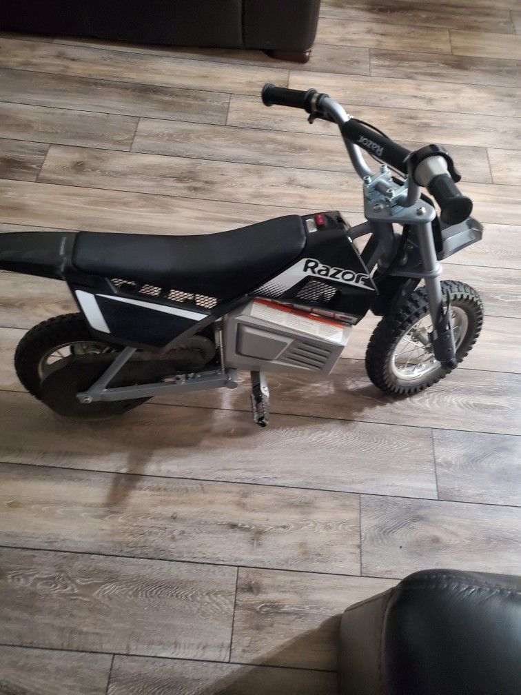 Razor Bike for Sale in Los Angeles, CA - OfferUp