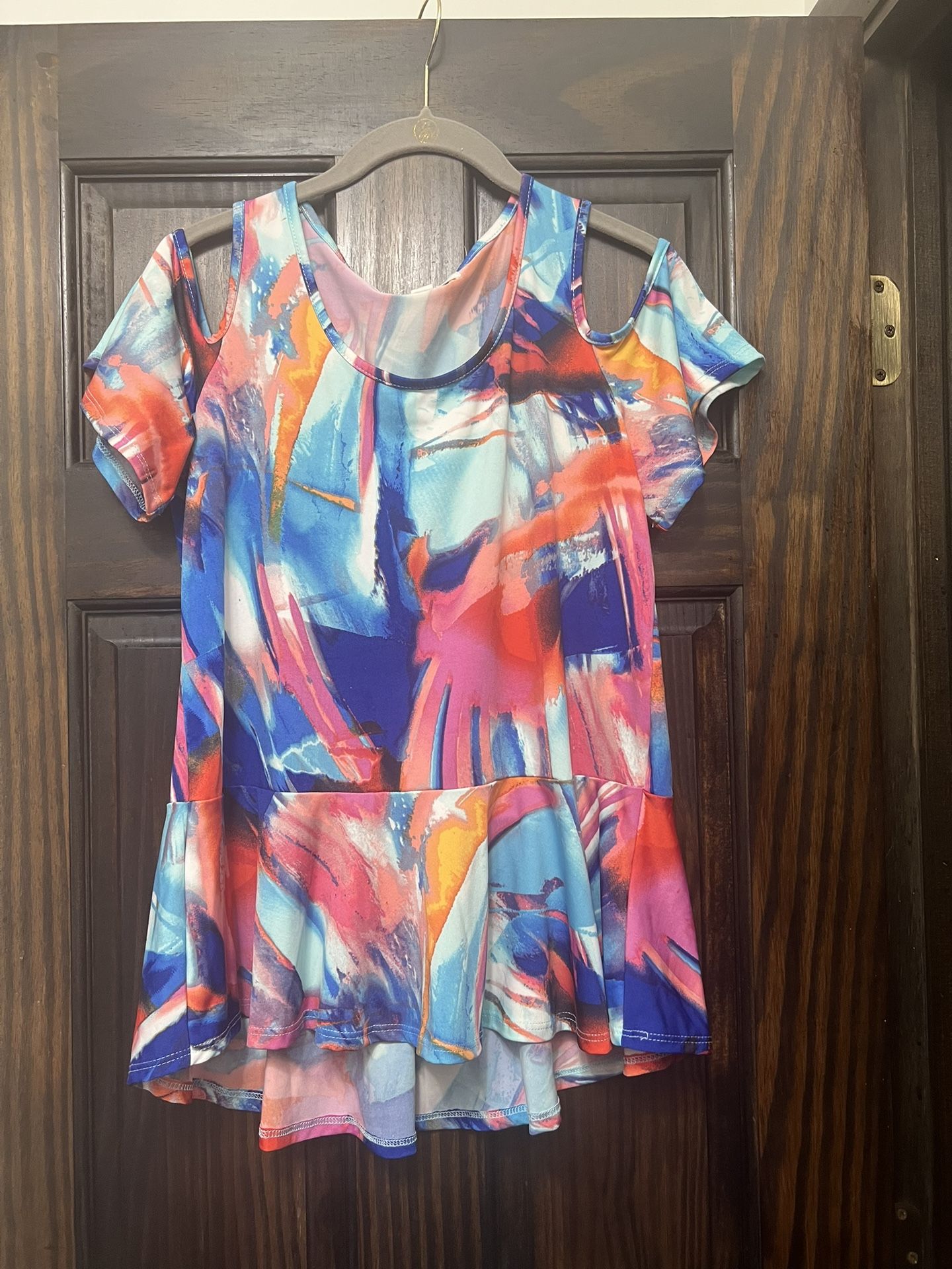 Colorful Cold Shoulder Top Size L Nwot For Sale In Hanover Park Il