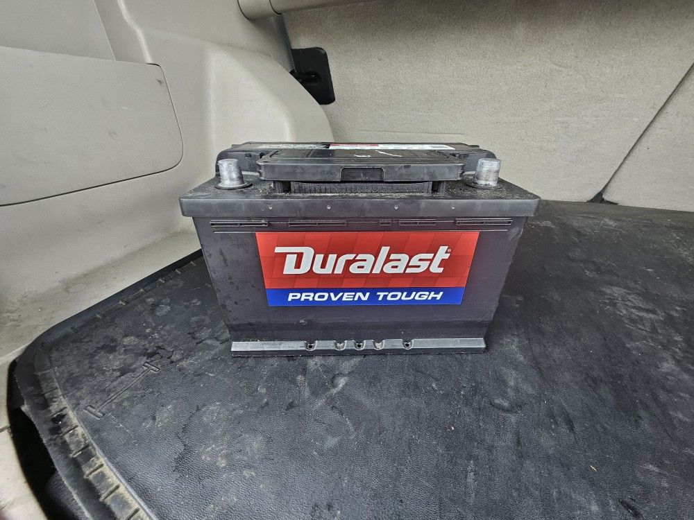 Duralast Auto Car Battery BCI Group Size 48 680 CCA H6-DL for Sale in ...