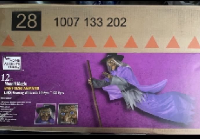 Home Depot Halloween Spirit 12ft Hovering Witch Skeleton Animatronic Prop for Sale in City Of ...