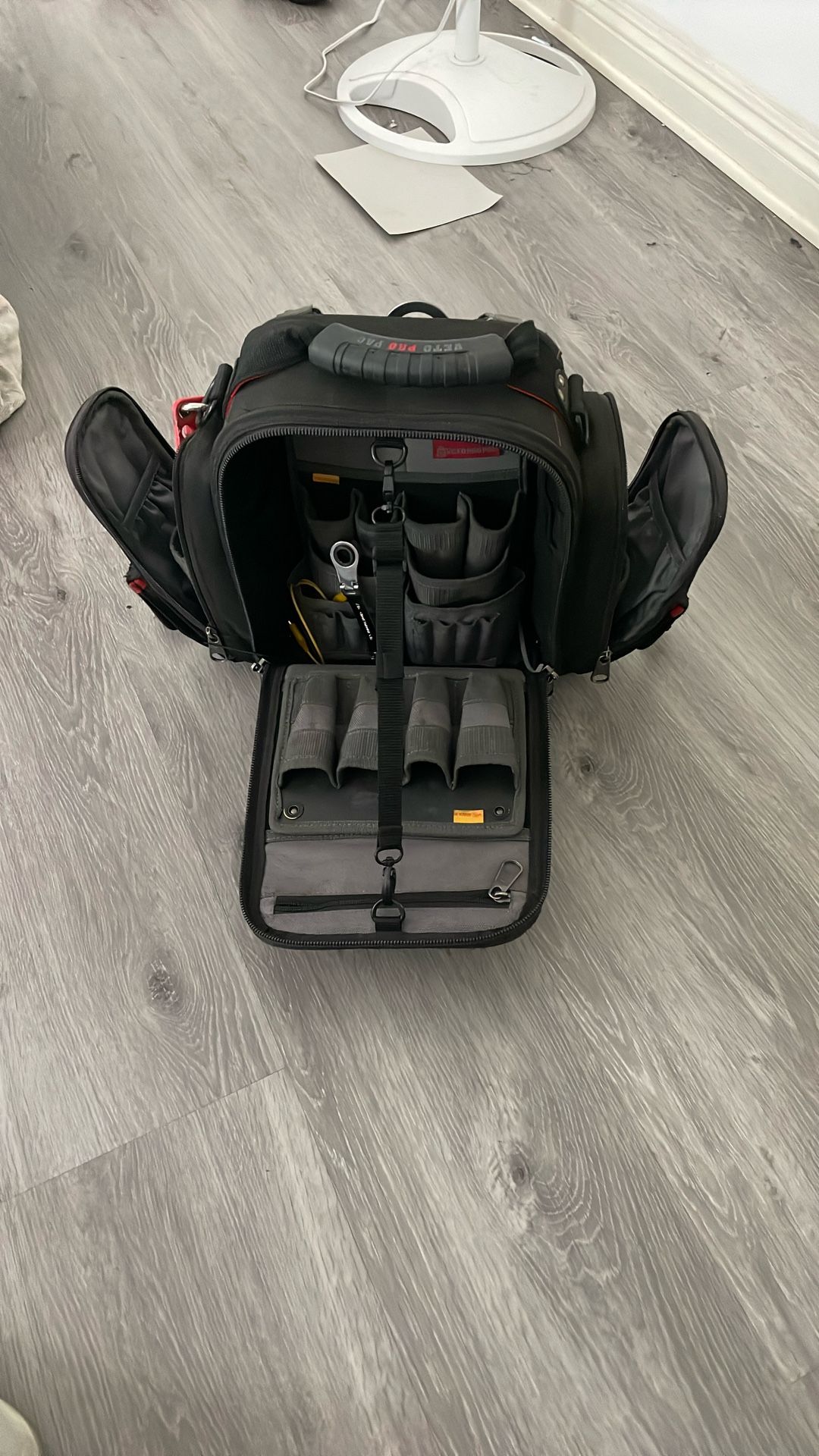 VETO PRO PAC MB5B for Sale in Montclair, CA - OfferUp