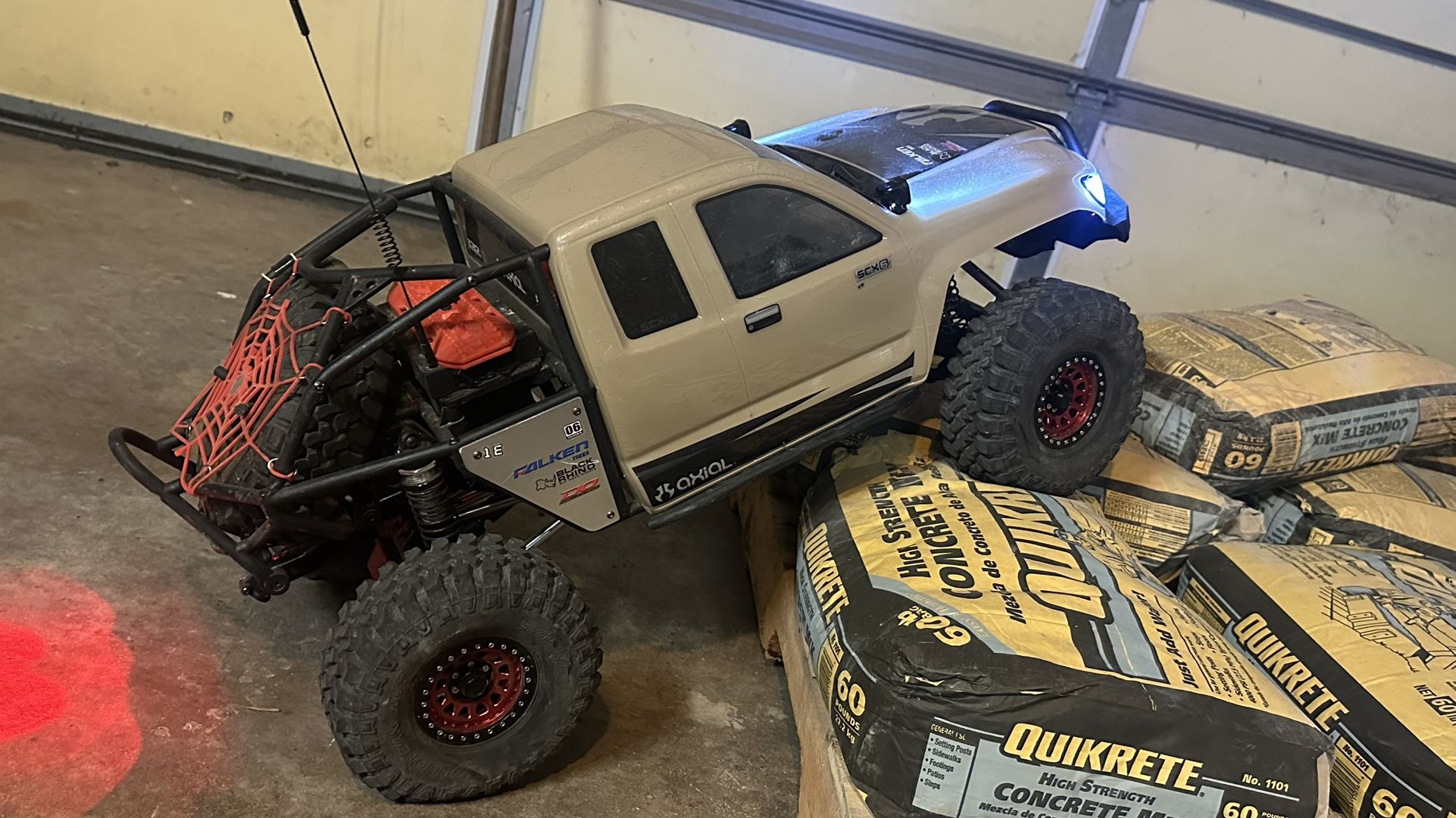 Axial SCX 6 for Sale in San Antonio, TX - OfferUp