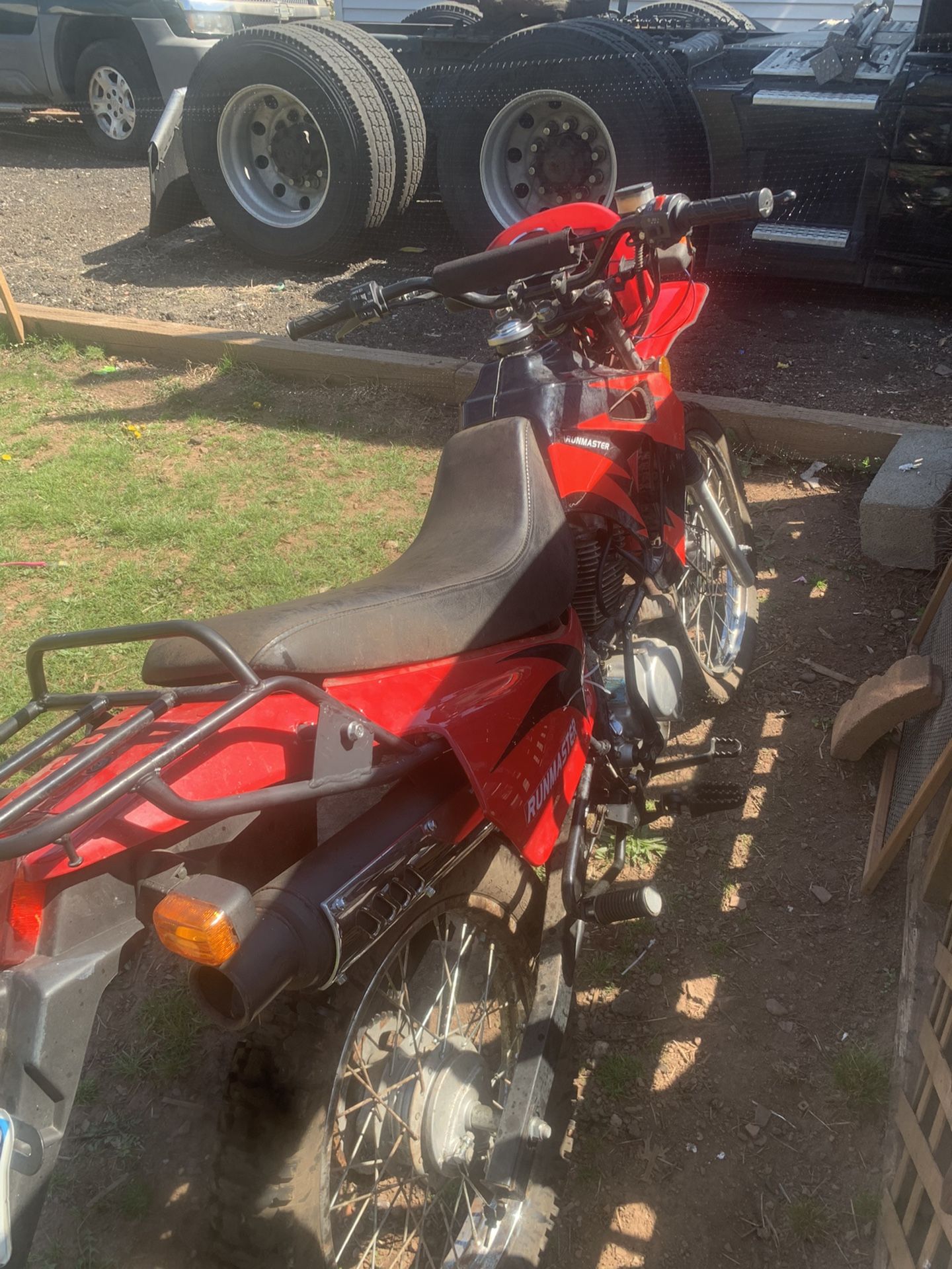 Dirt bike 200cc RunMaster for Sale in New Britain, CT - OfferUp