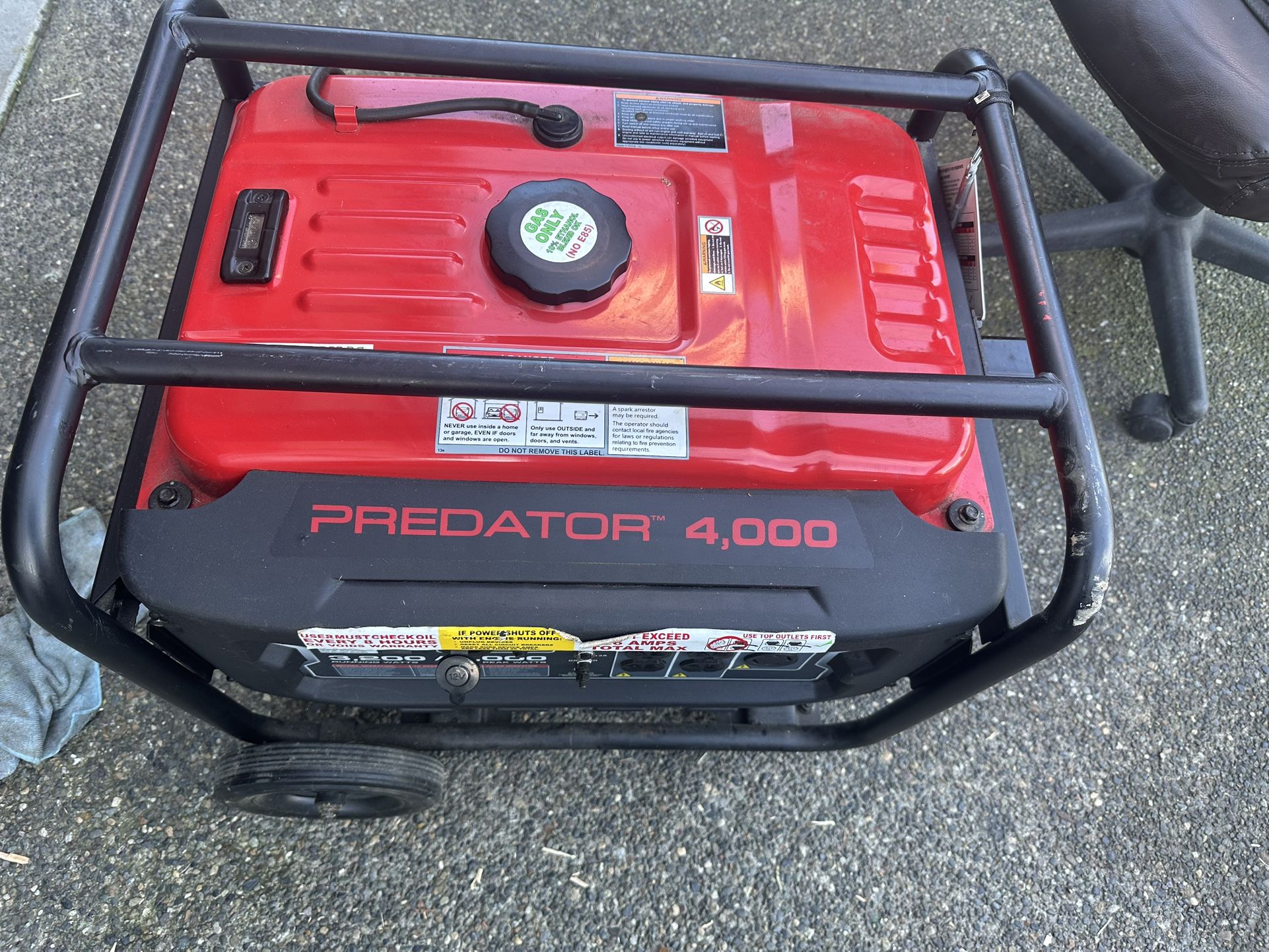 Predator 4,000 Generator for Sale in Auburn, WA - OfferUp