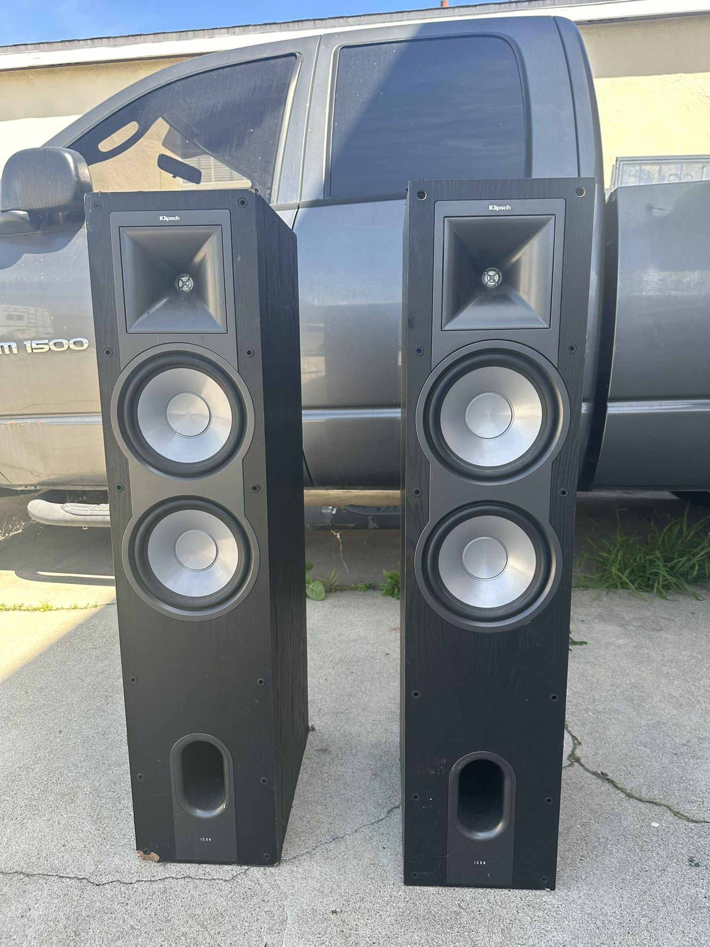 Klipsch Speakers KF-28 for Sale in Inglewood, CA - OfferUp