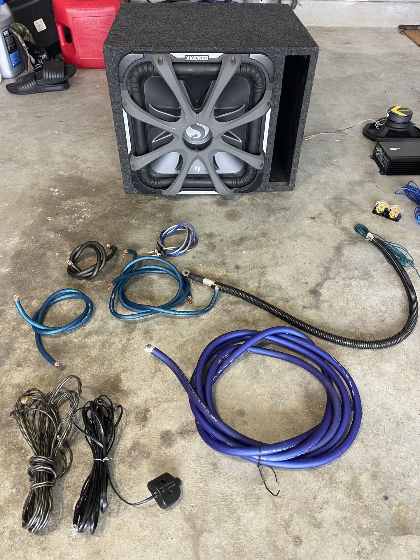 15’ Kicker L7 And 3,000 Watt Planet Audio Monoblock for Sale in Sienna ...