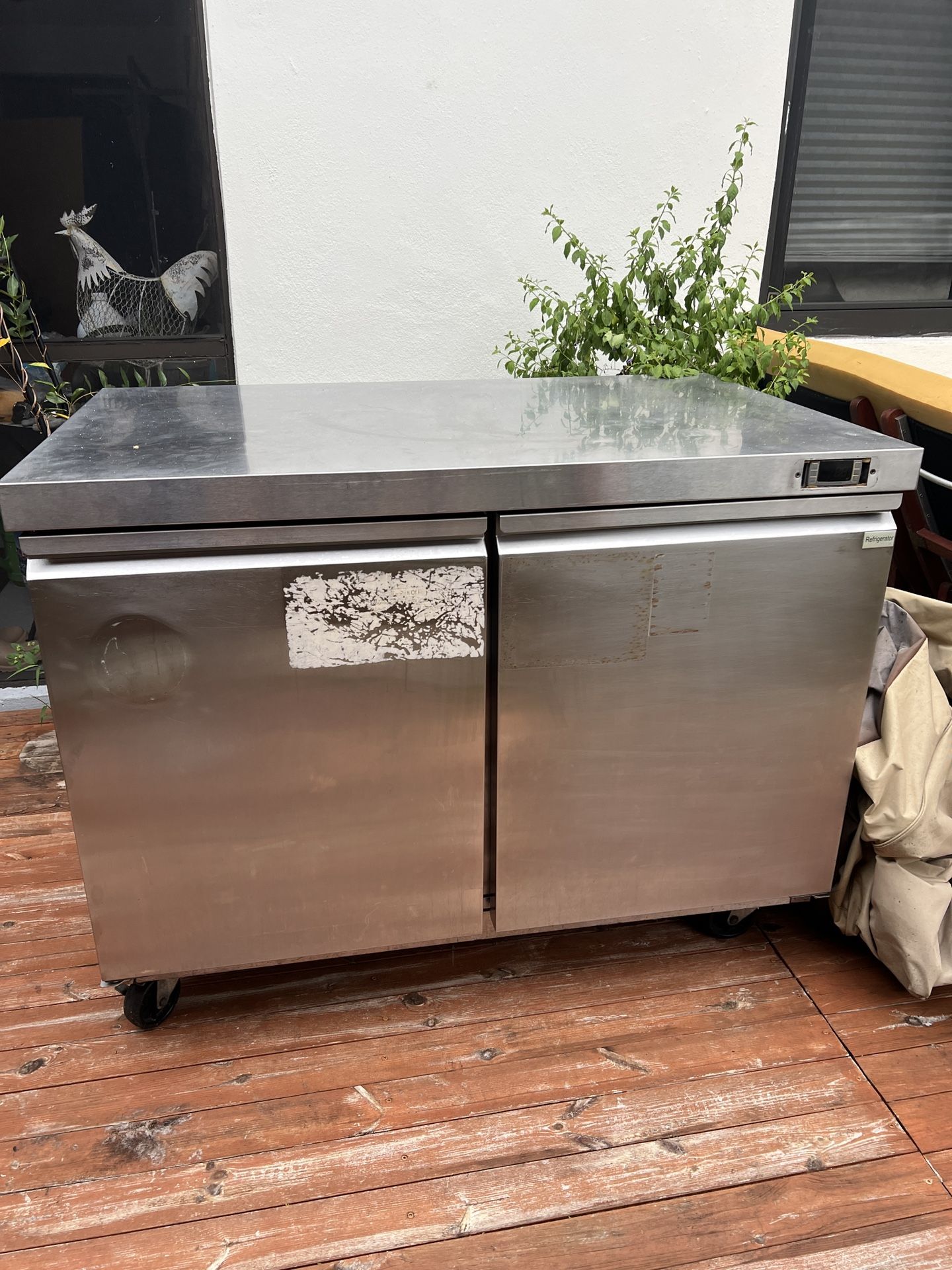 Restaurant Commercial Refrigerator for Sale in Pompano Beach, FL - OfferUp