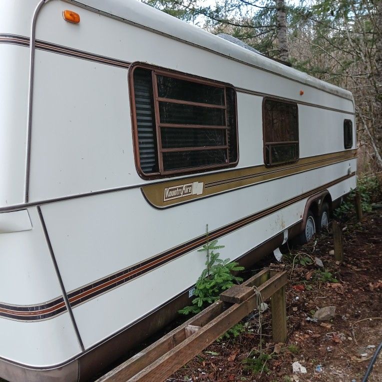 31ft Camper Travel Trailer Rv for Sale in Tumwater, WA - OfferUp
