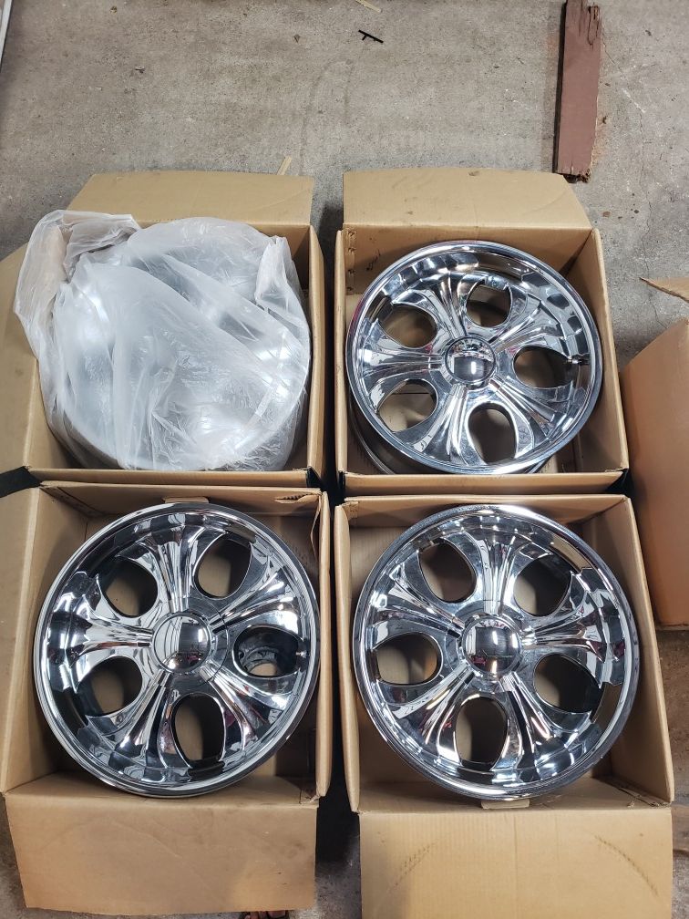 Chrome Rims & Spinners For Sale for Sale in San Antonio, TX - OfferUp
