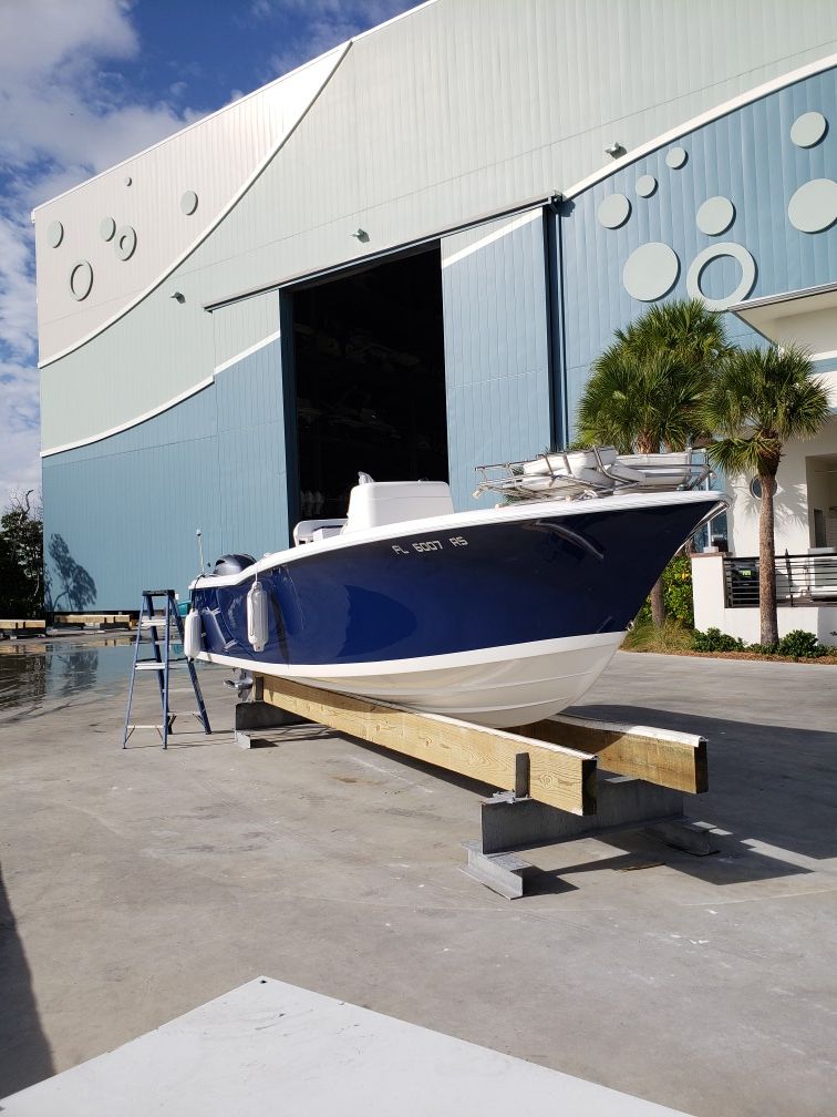 New 2018 fin runner 24 feet center consolè with all systems like ...