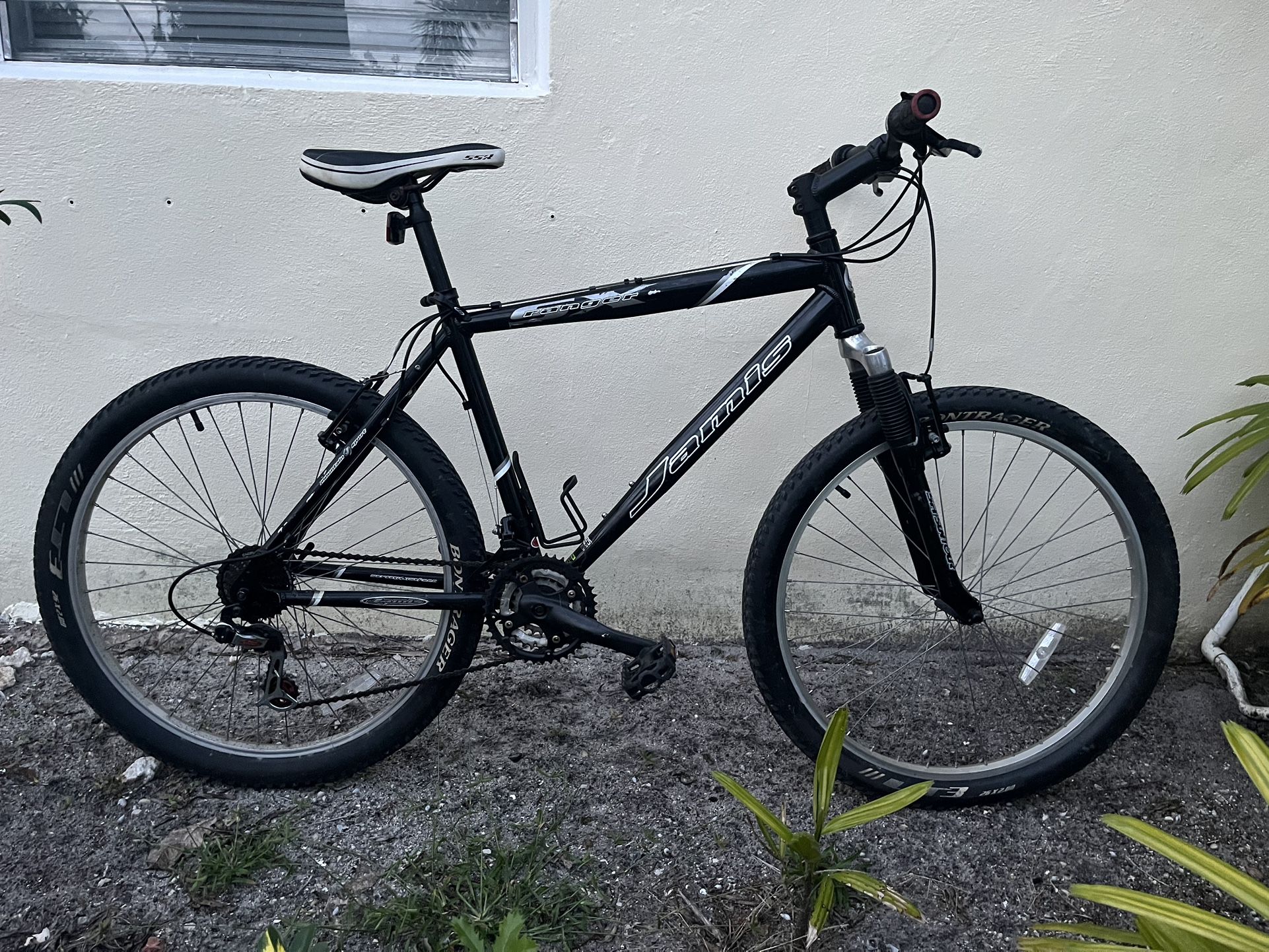Jamis Ranger Mountain Bike for Sale in Hollywood, FL - OfferUp