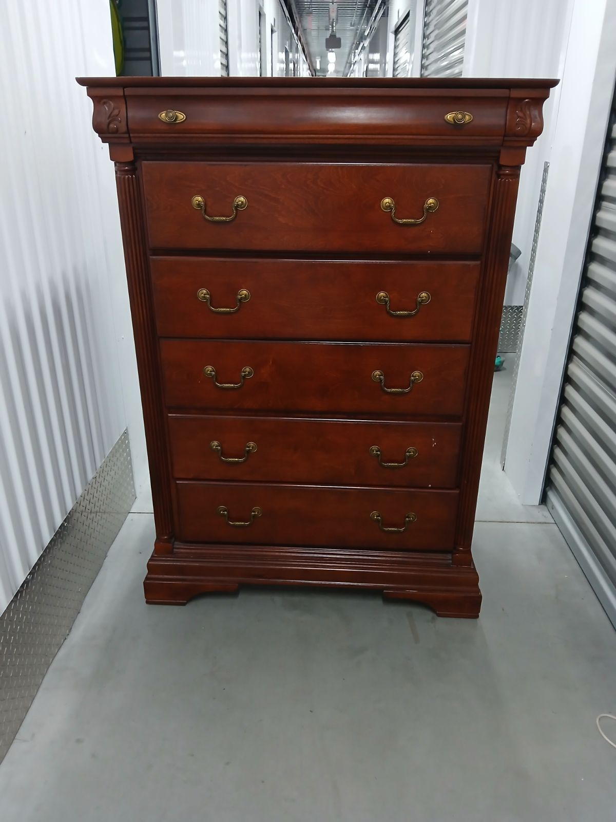 Chester Drawers for Sale in Tampa, FL - OfferUp