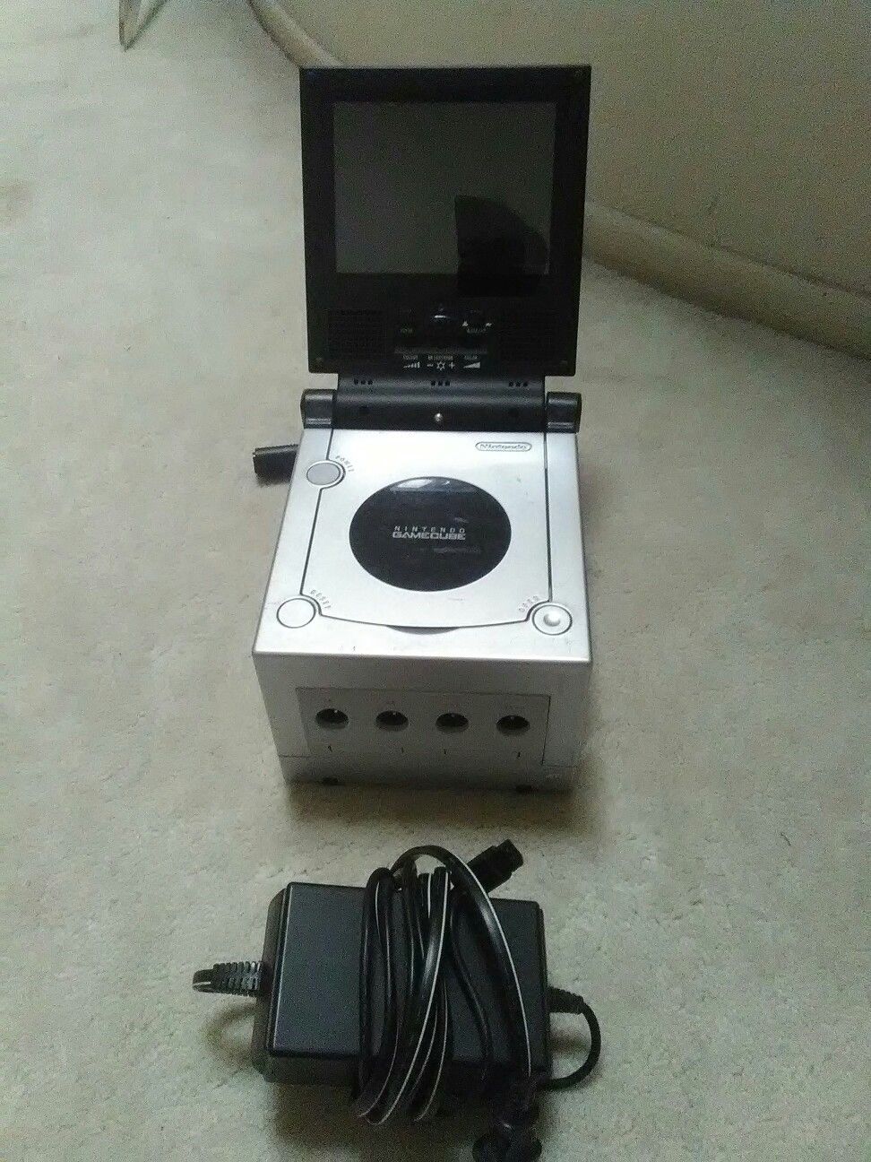 Gamecube Portable Screen