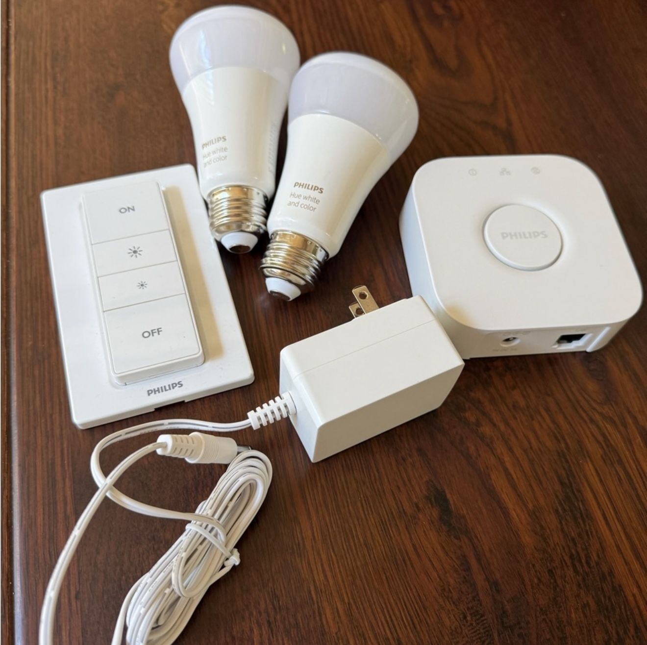 NWOT Philips Hue Smart Light Starter Kit 1/Bridge 1/Dimmer 2/A19 LED ...