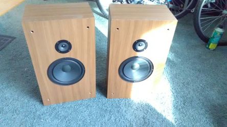 Kenwood LSK-304 2 way speakers for Sale in Sacramento, CA - OfferUp