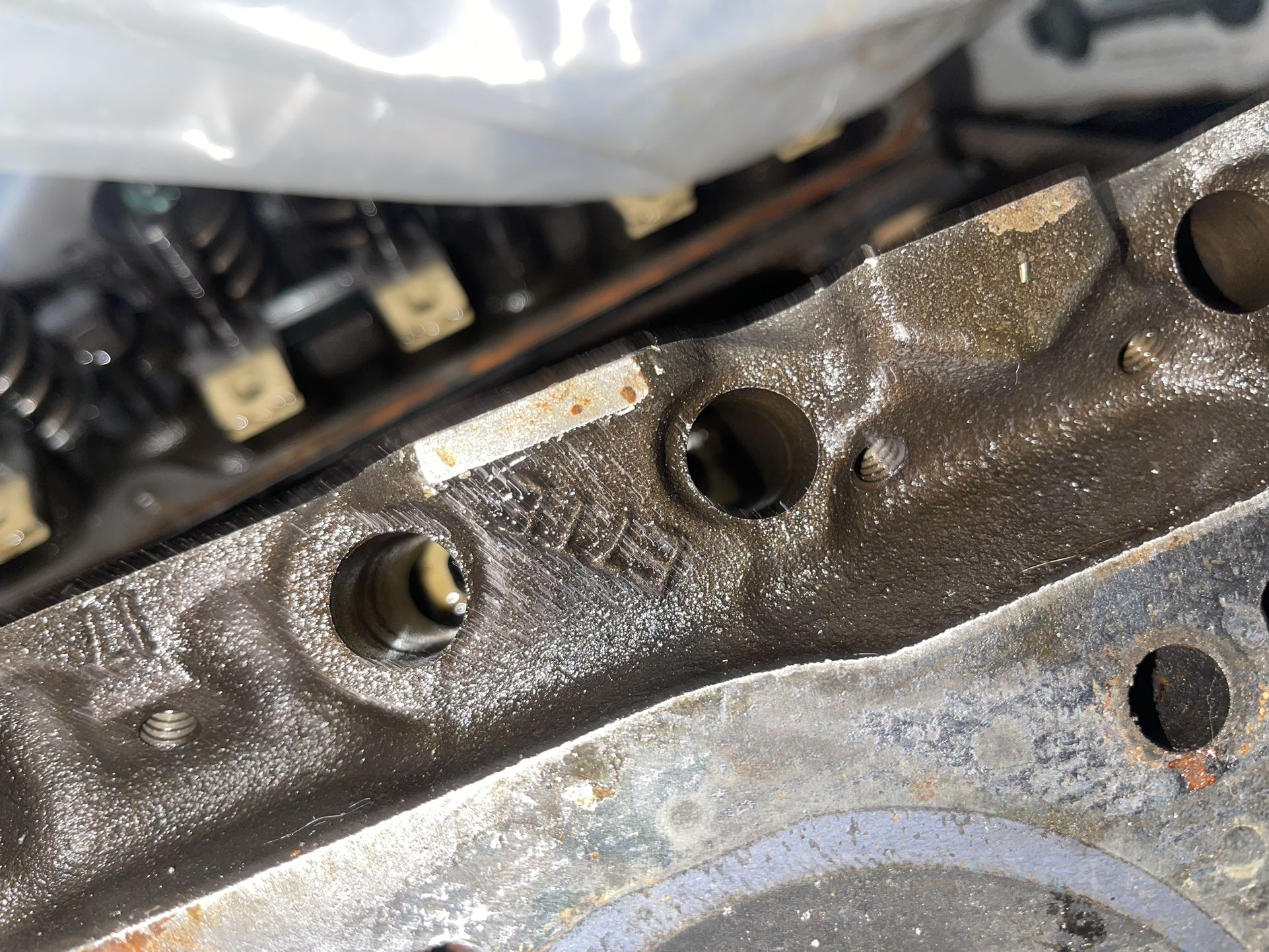 Ford E7 Heads for Sale in Huntington Park, CA - OfferUp