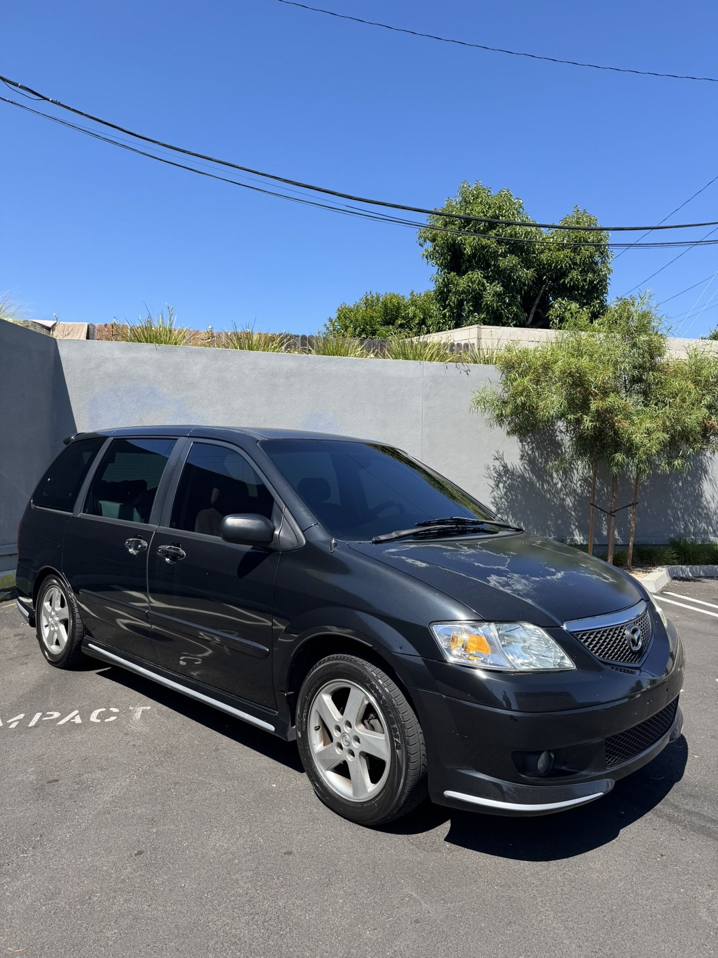 2003 Mazda Mpv for Sale in Whittier, CA - OfferUp