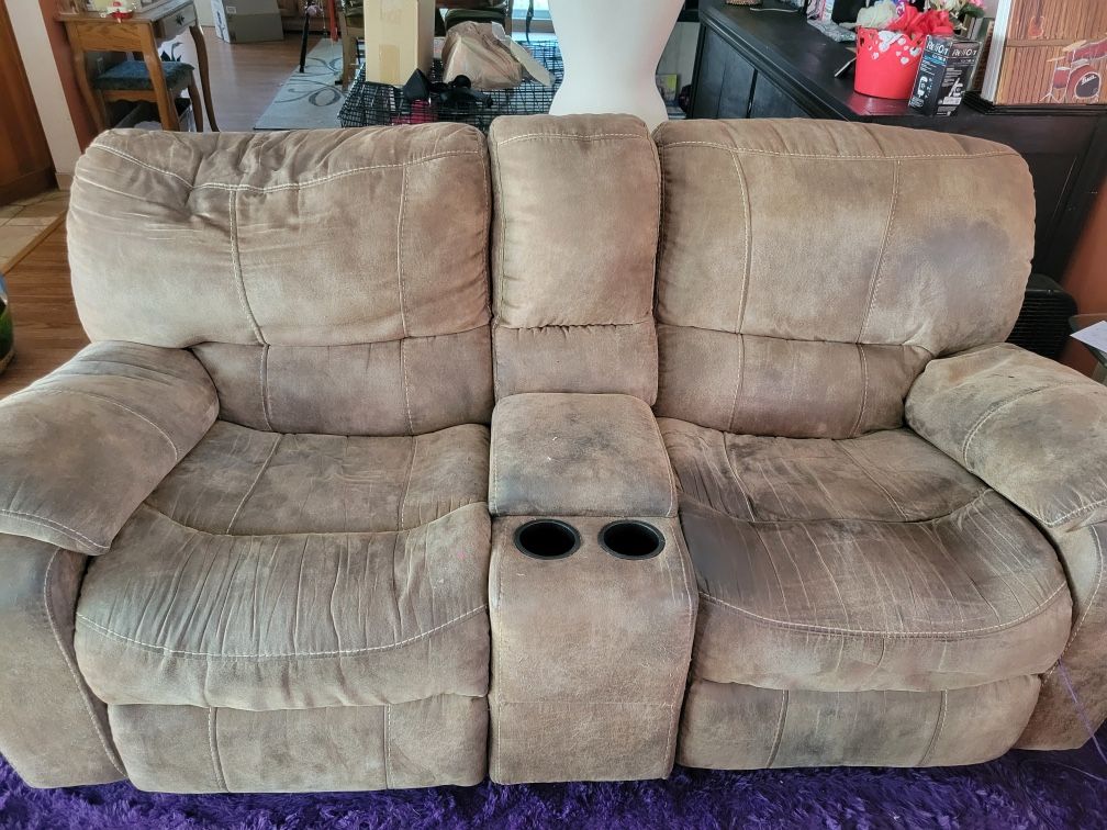 Free Couches for Sale in Port Richey, FL - OfferUp