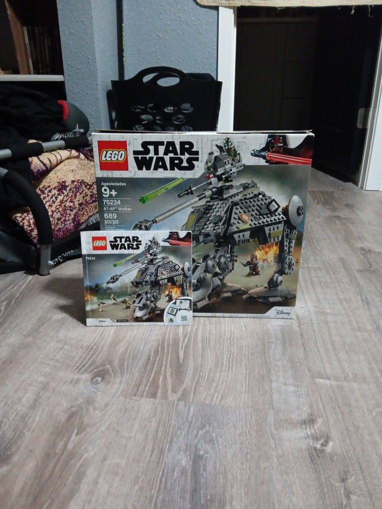 Lego AT-AP Walker for Sale in Colorado Springs, CO - OfferUp