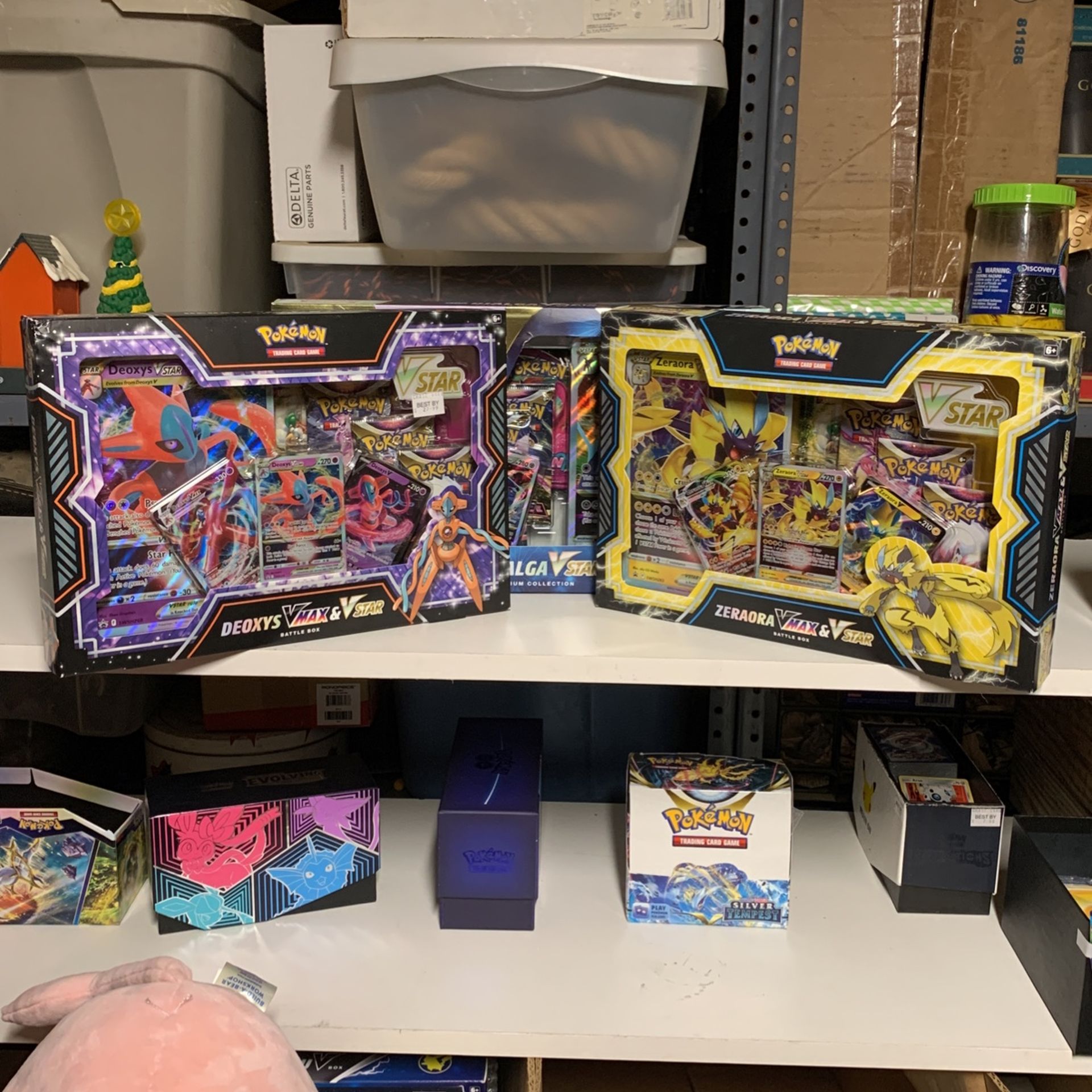 Pokemon Zeraora, Deoxys Vmax & VStar Battle Box for Sale in Bakersfield ...