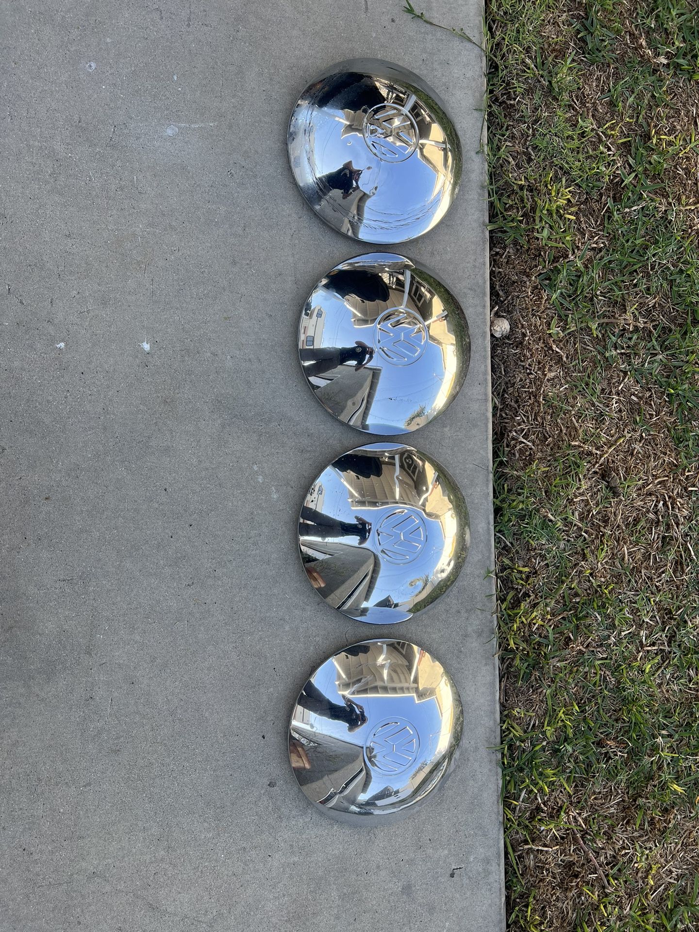 Original German Vw Hubcaps for Sale in Whittier, CA - OfferUp